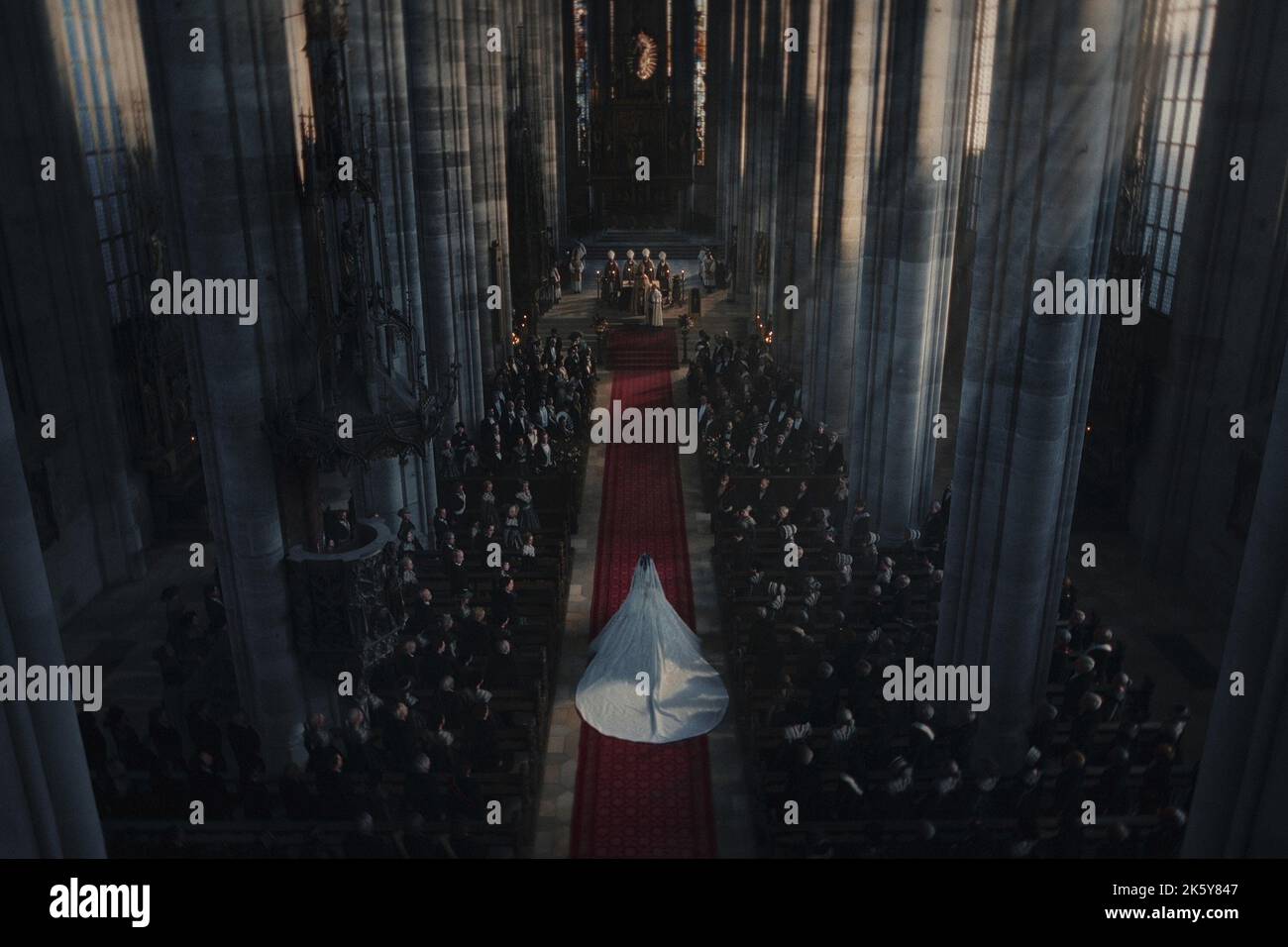 THE EMPRESS, (aka DIE KAISERIN), (Season 1, ep. 101, aired: Sept. 29 ...