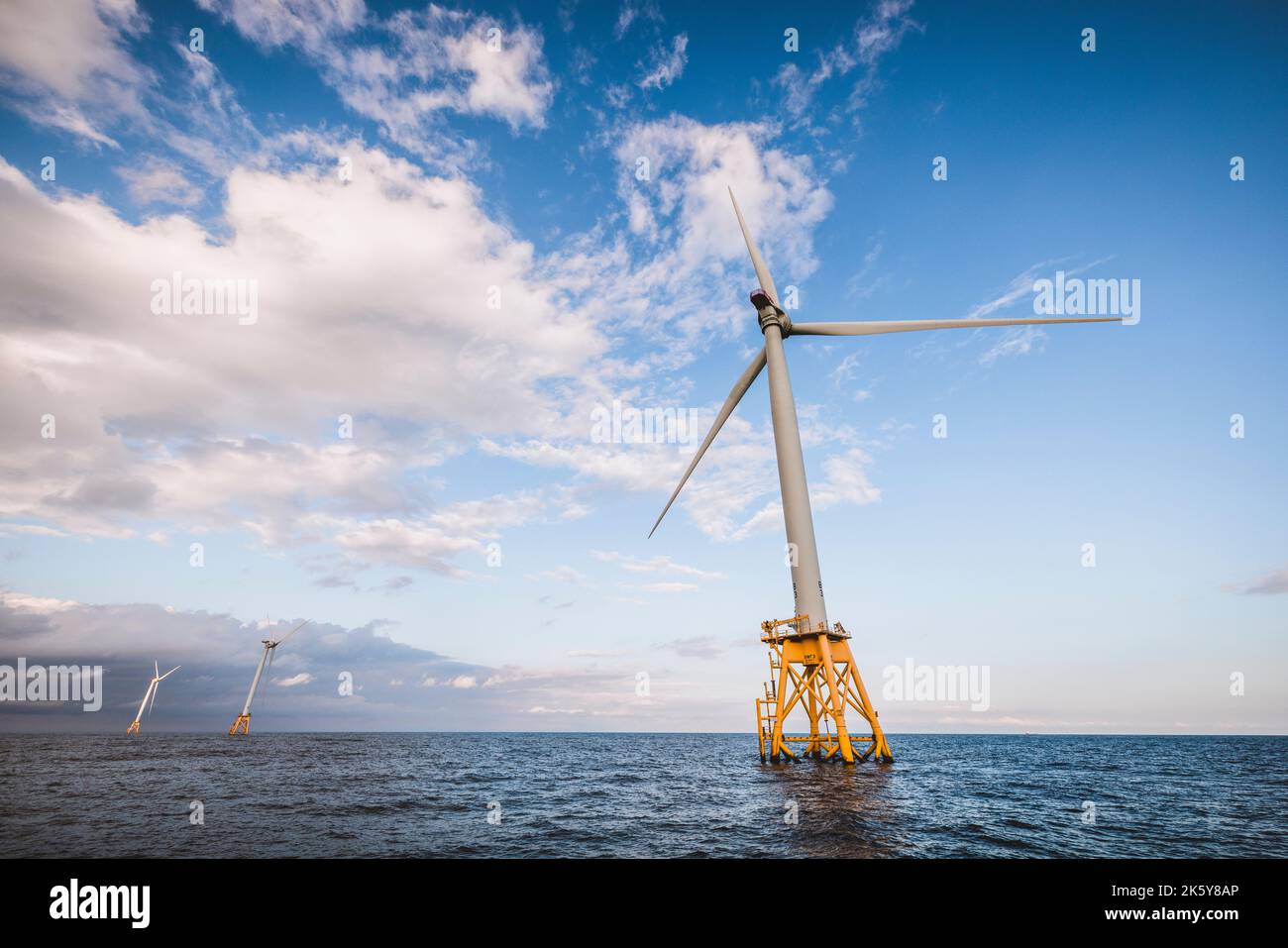 alternative renewable energy wind turbines off shore near Rhode Island ...