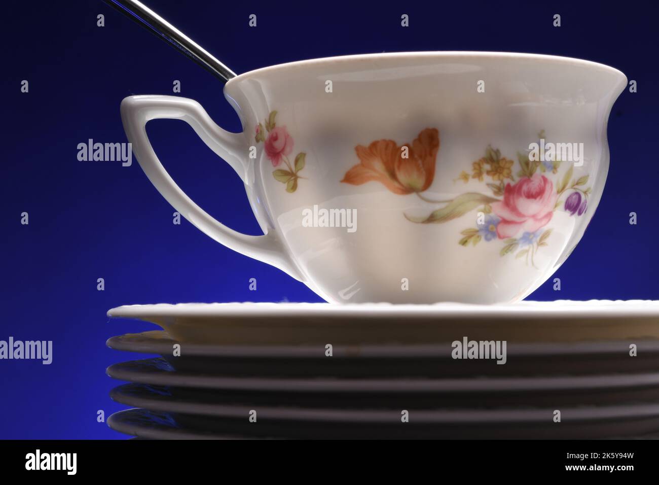 Posh tea cup hi-res stock photography and images - Alamy