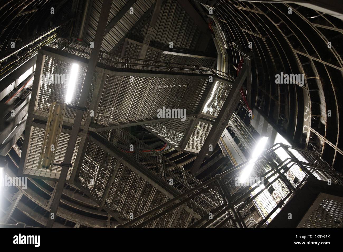 ventilation shaft at Shepherd's Bush tube station Stock Photo - Alamy
