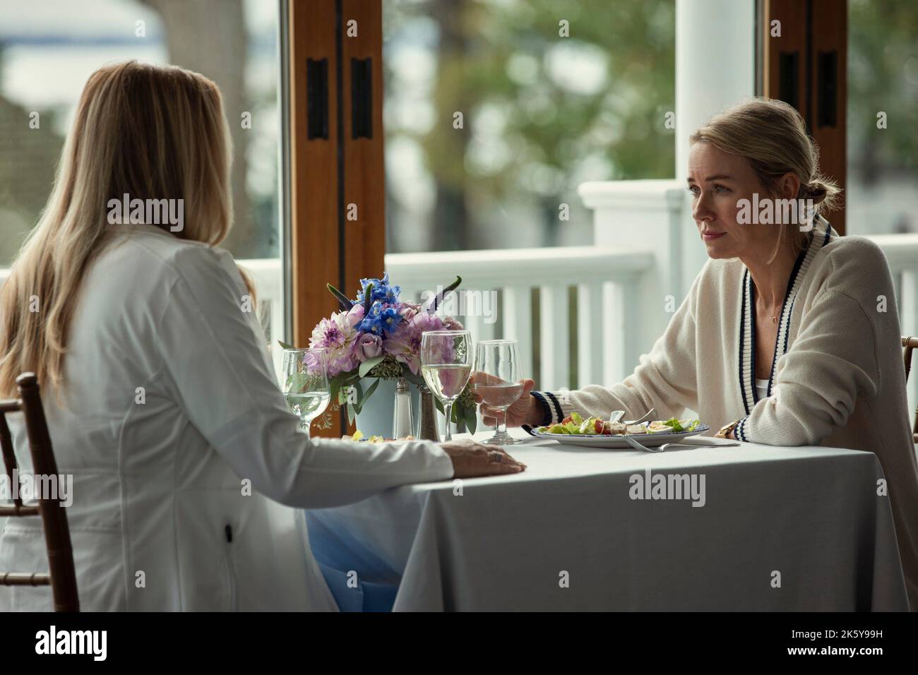 THE WATCHER, from left: Jennifer Coolidge as Karen Calhoun, Naomi Watts ...