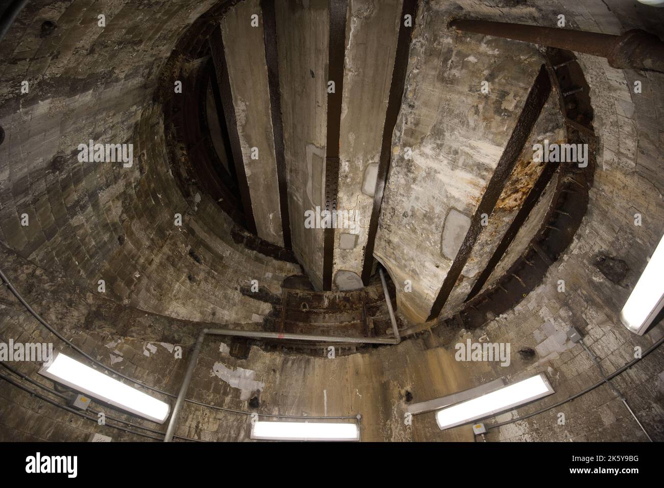 Rail station shepherds bush hi-res stock photography and images - Alamy