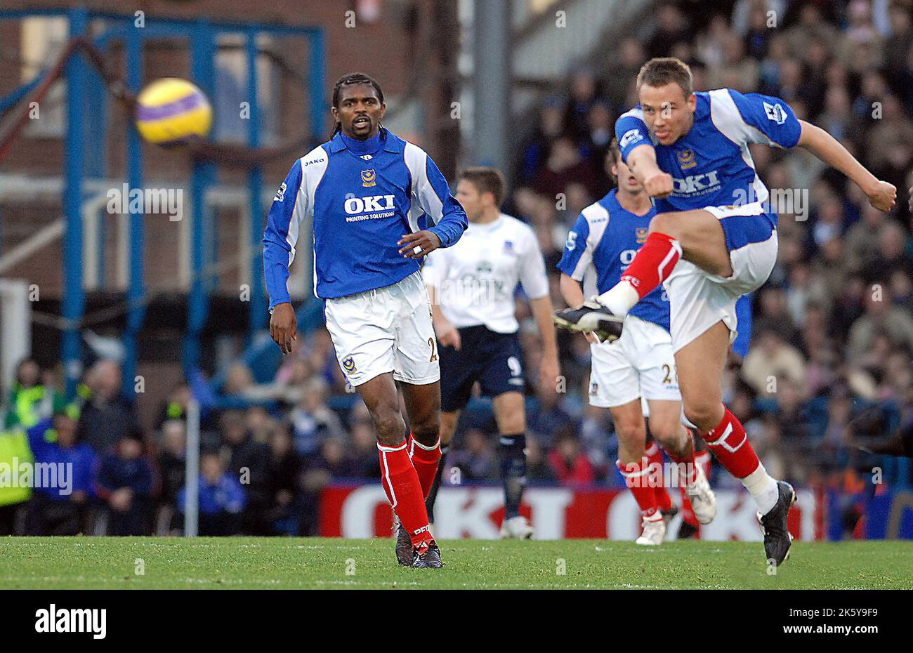 PORTSMOUTH V EVERTON WONDER GOAL, MATTHEW TAYLOR VOLLEYS PORTSMOTH'S ...