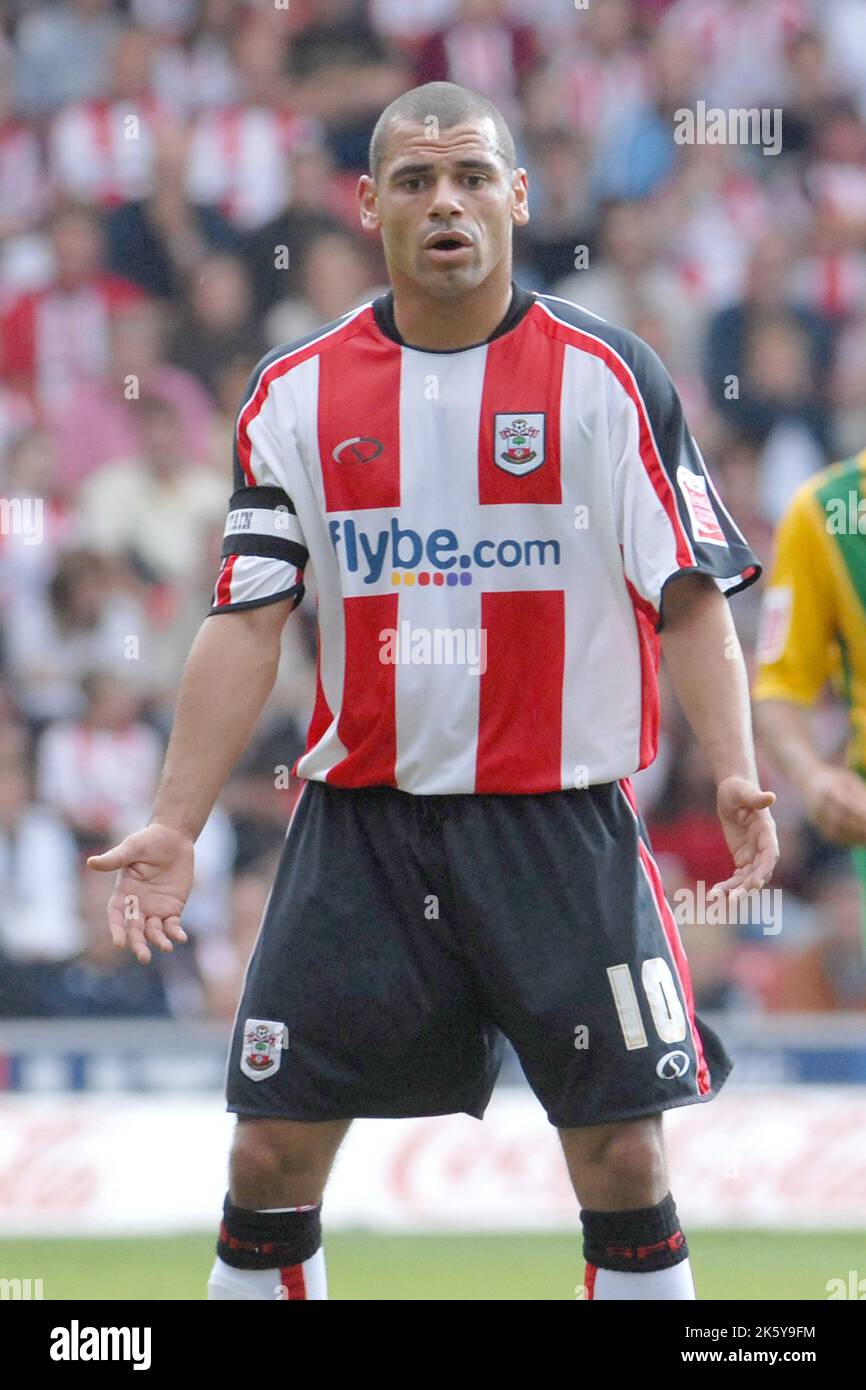 SOUTHAMPTON V WBA JERMAINE WRIGHT PIC MIKE WALKER, 2006 Stock Photo - Alamy