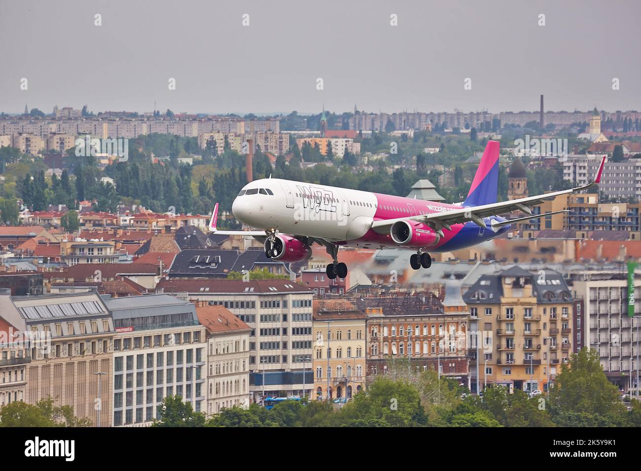 Airliner Passing By Stock Photo - Alamy