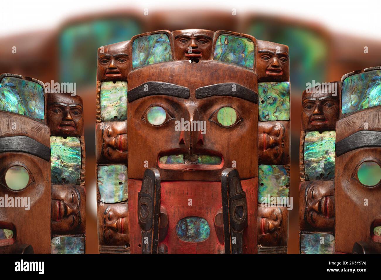 Native American Art - Ceremonial Shaman Mask Stock Photo - Alamy