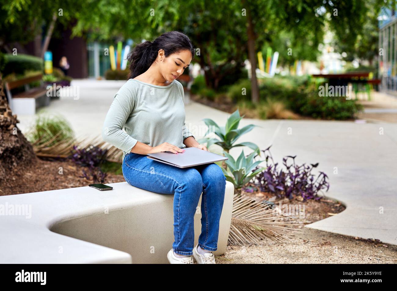 Closing laptop office hi-res stock photography and images - Alamy