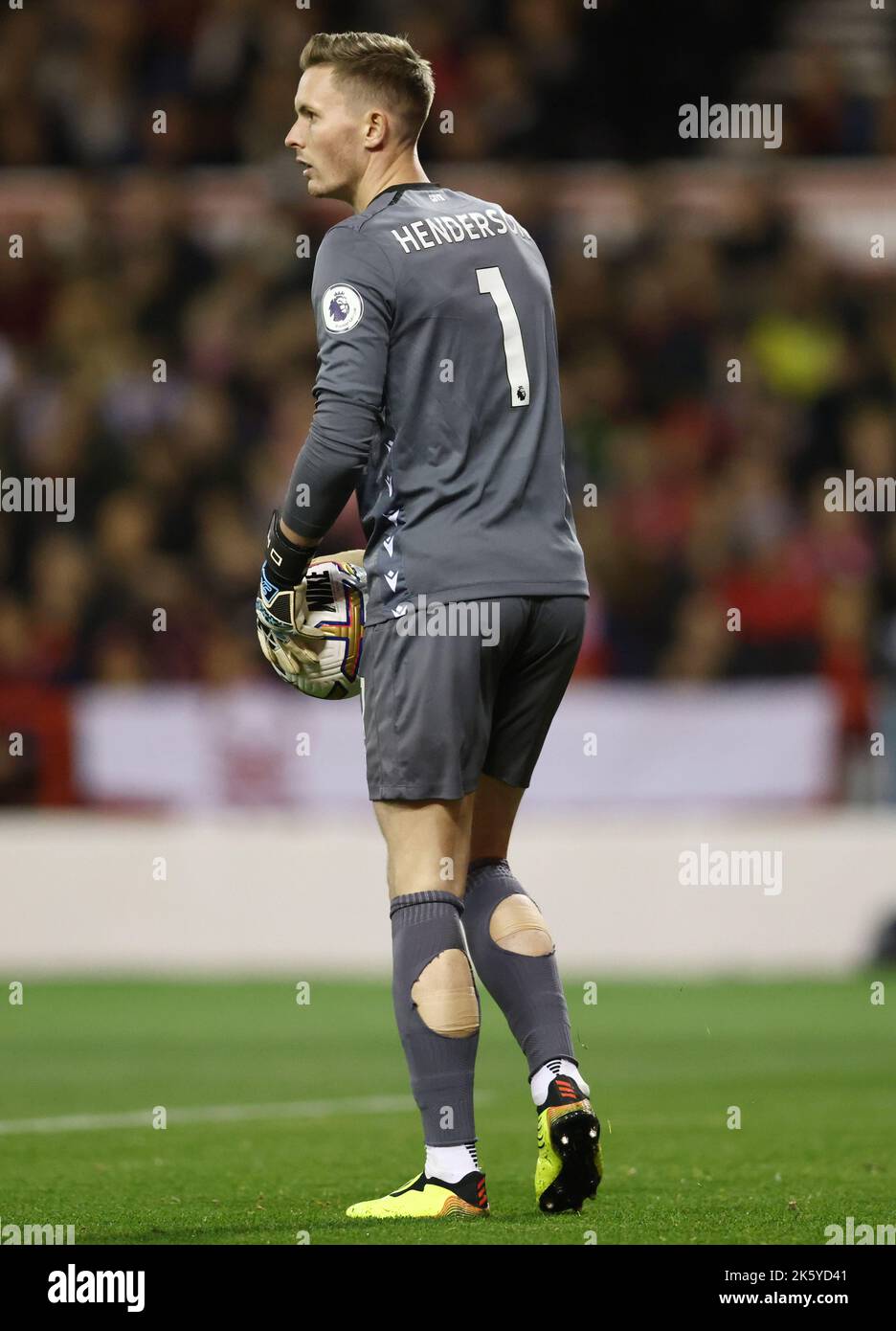 Nottingham, England, 10th October 2022. Dean Henderson of Nottingham ...