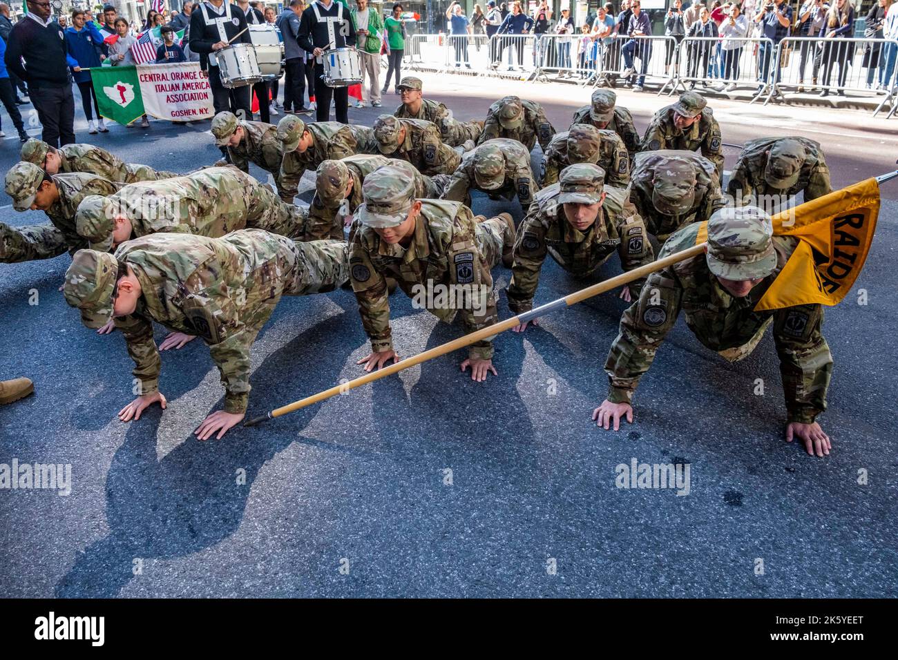 Camouniform hi-res stock photography and images - Alamy