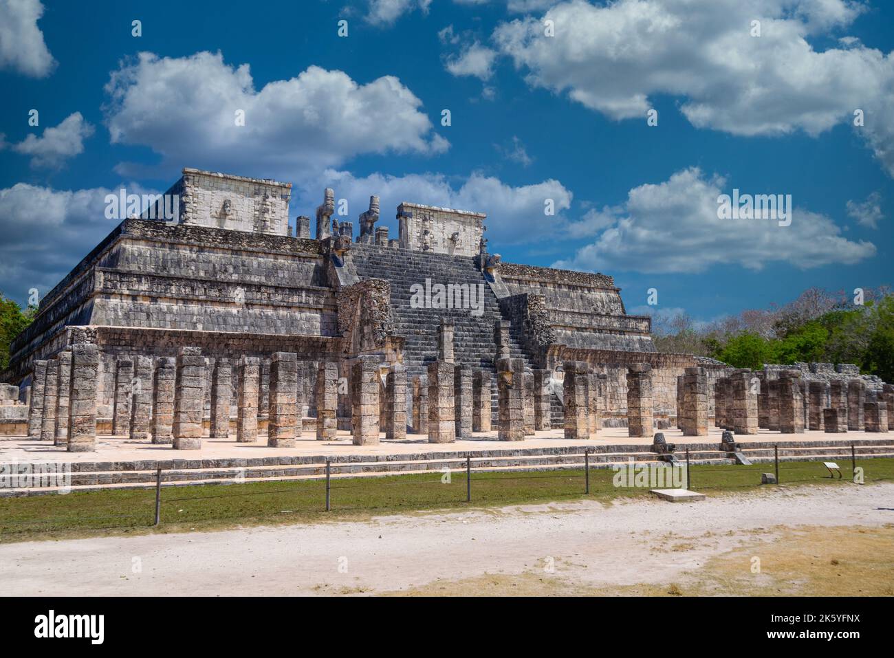 Temple of the Warriors in Chichen Itza, Quintana Roo, Mexico. Mayan ...