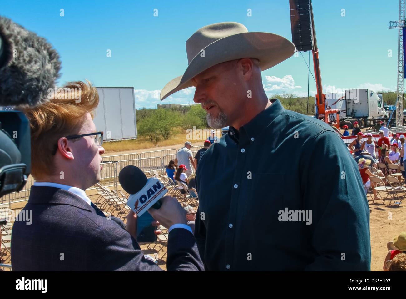 Huge Rally in Mesa, Arizona as many Arizona republicans wait all ...