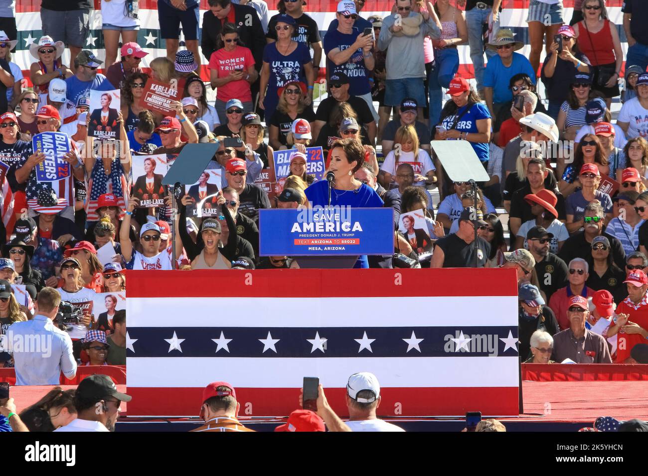 Huge Rally in Mesa, Arizona as many Arizona republicans wait all ...