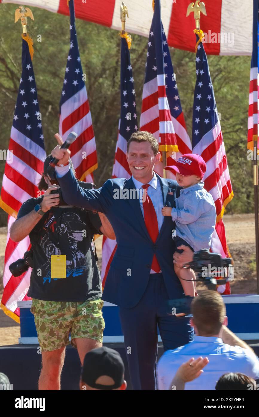 Huge Rally in Mesa, Arizona as many Arizona republicans wait all ...