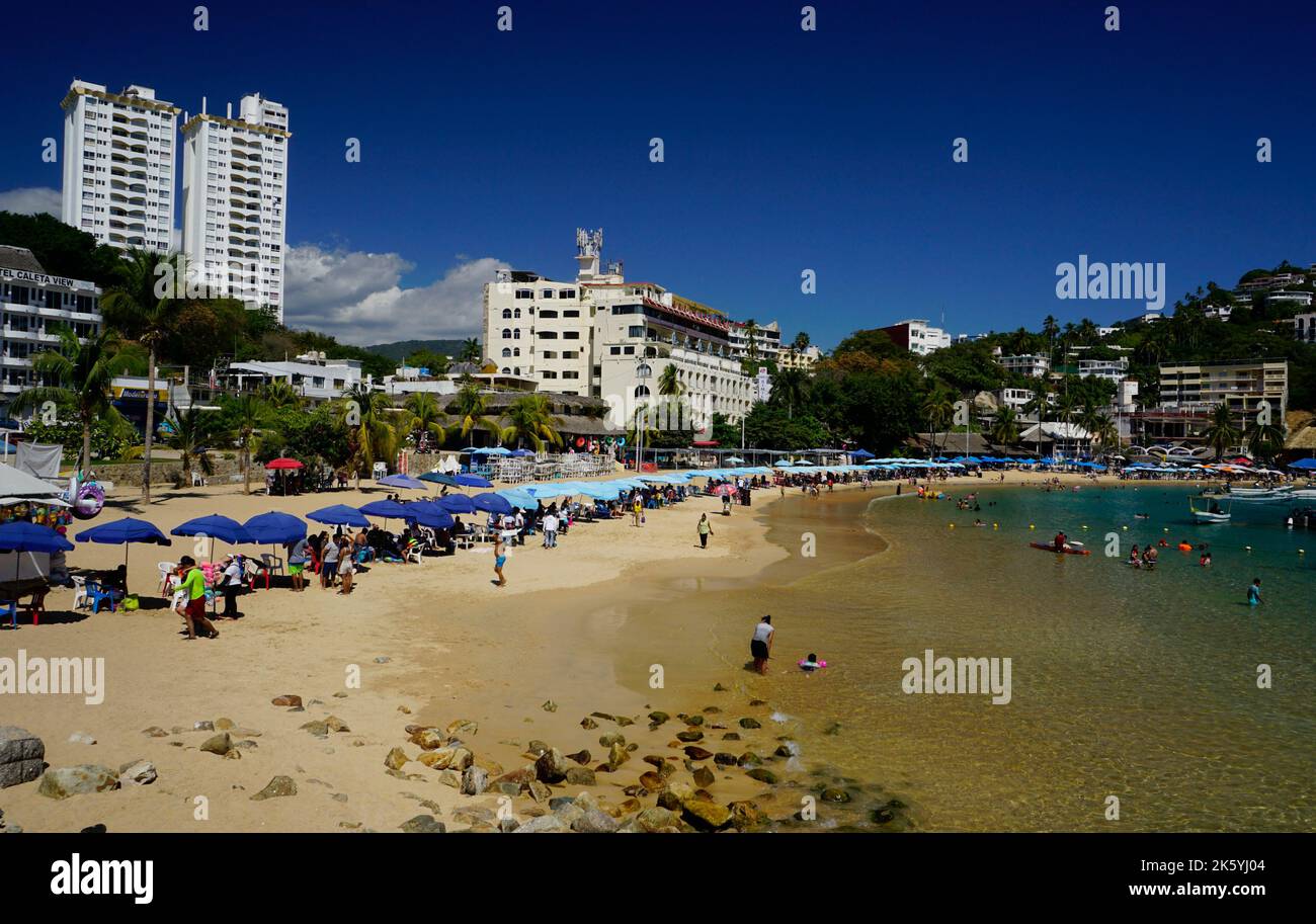 Caleta beach, Caleta neighborhood, Acapulco, Mexico Stock Photo - Alamy