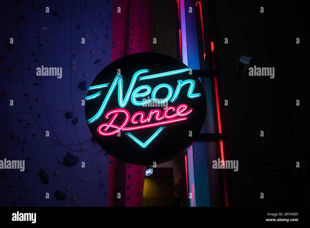 Neon street lighting hi-res stock photography and images - Alamy