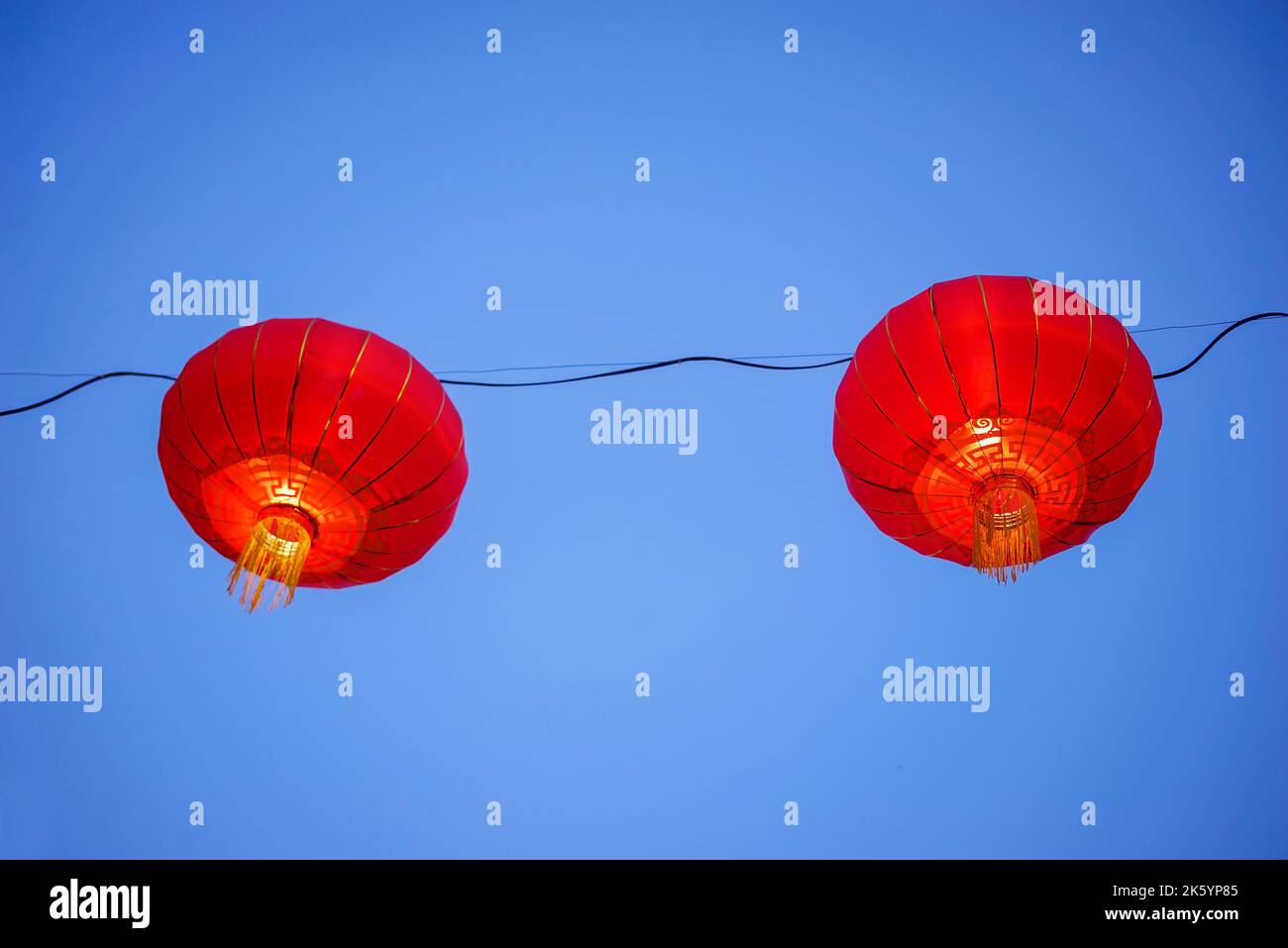 Beautiful Chinese new year red color lanterns during blue hour Stock ...