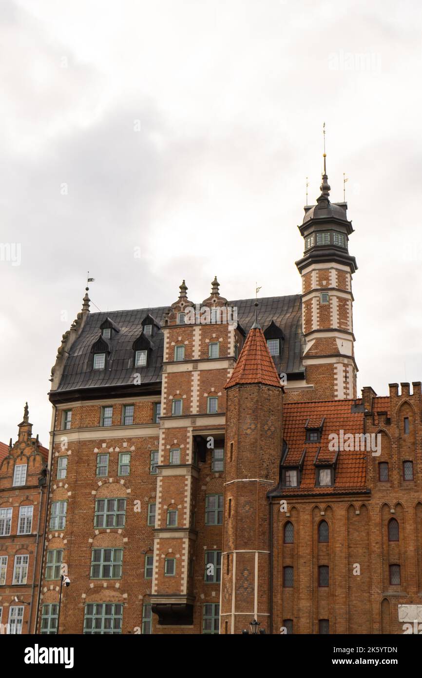 Old town in Gdansk. The riverside on Granary Island reflection in ...