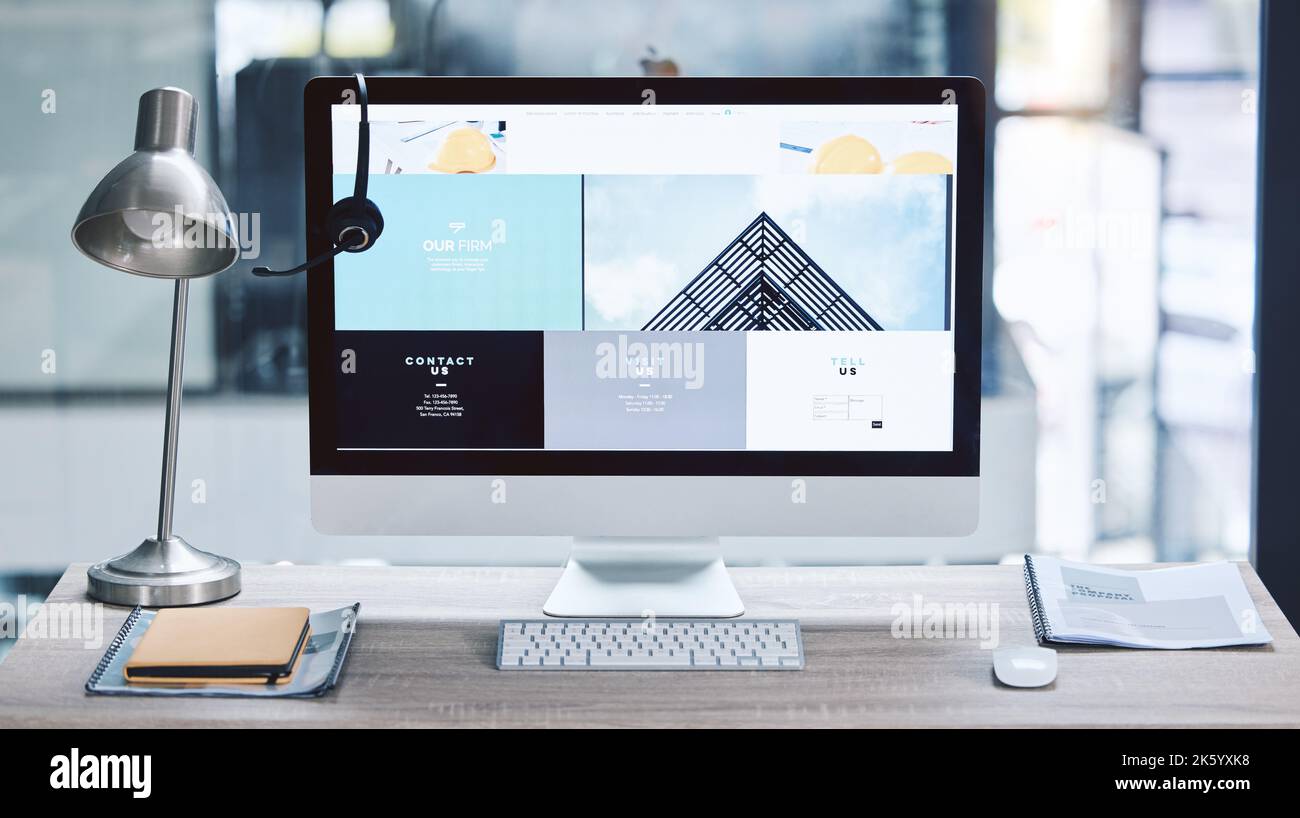 Computer desktop hi-res stock photography and images - Alamy