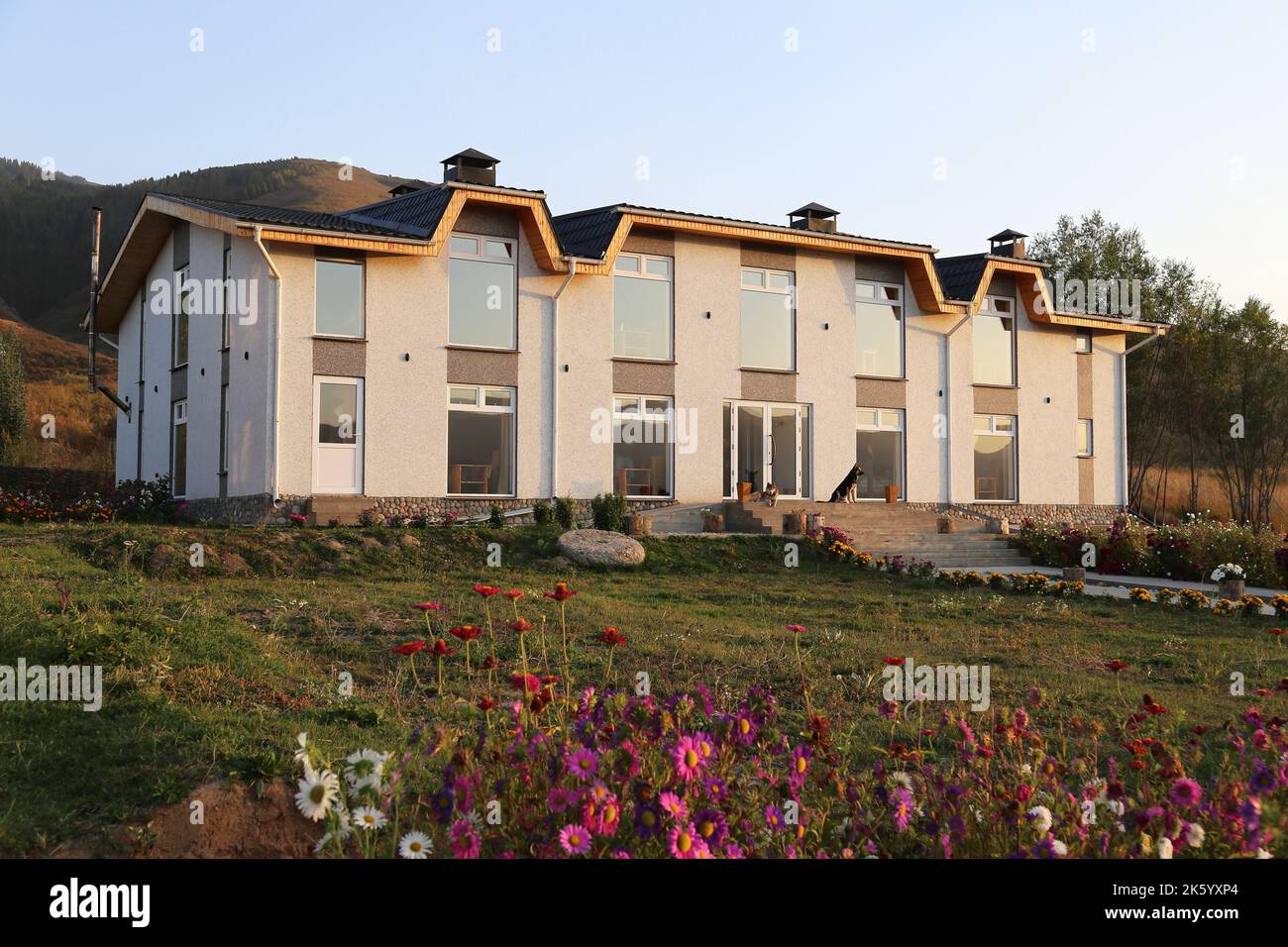Kemin Guest House, Kalmak Ashuu, Chong Kemin Valley, Tien Shan ...