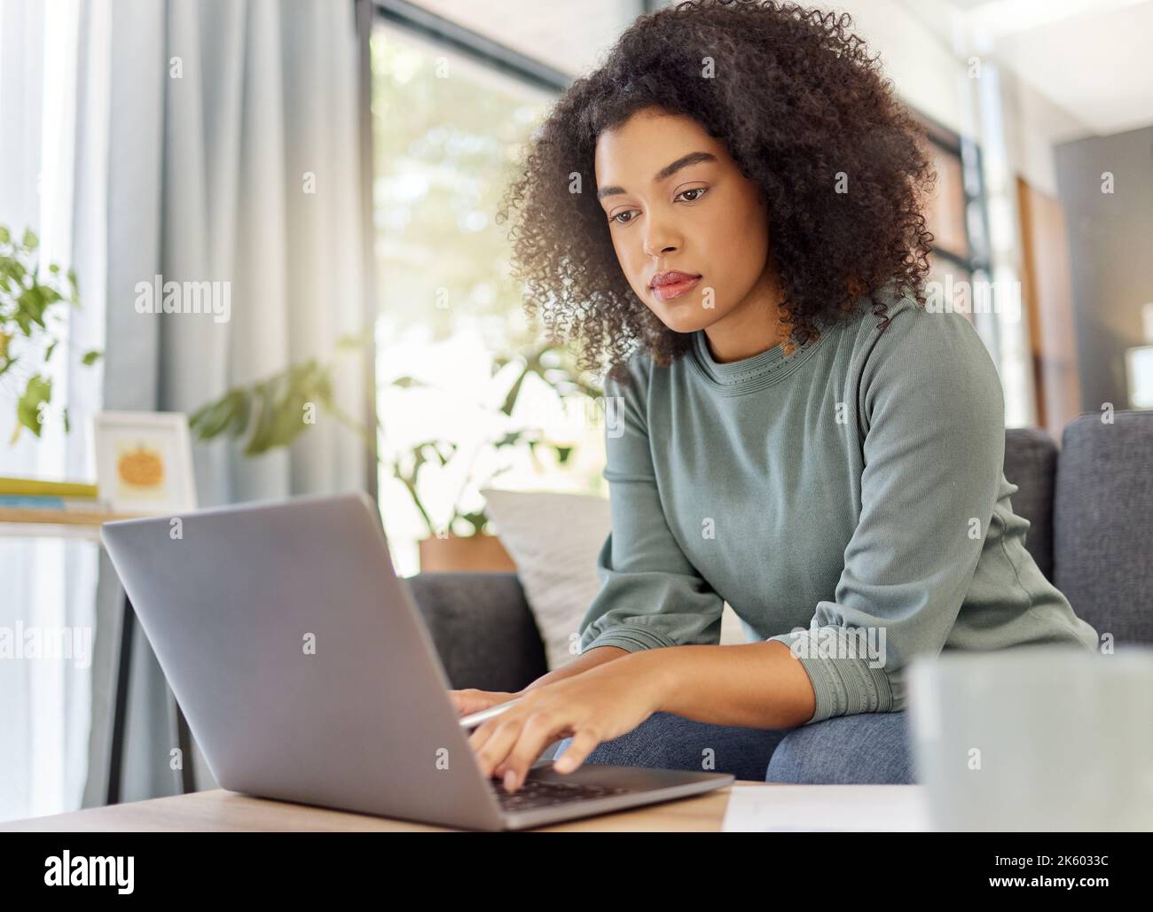 Female forms hi-res stock photography and images - Alamy