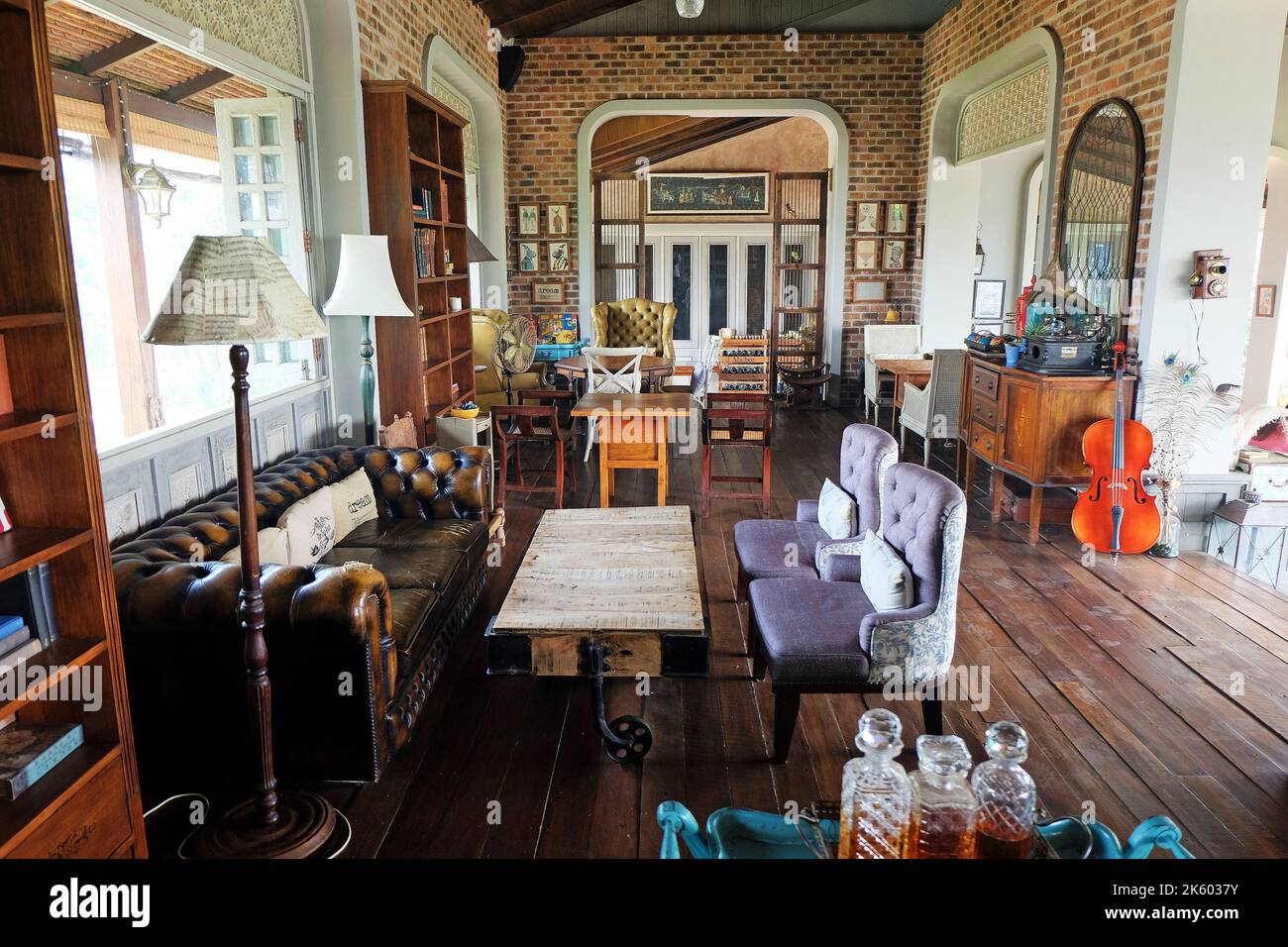 Interior design and decoration of coffee cafe and bakery shop decorated ...