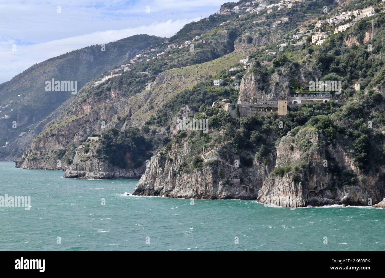 Conca dei Marini - Tratto di costiera con la Grotta dello Smeraldo da ...