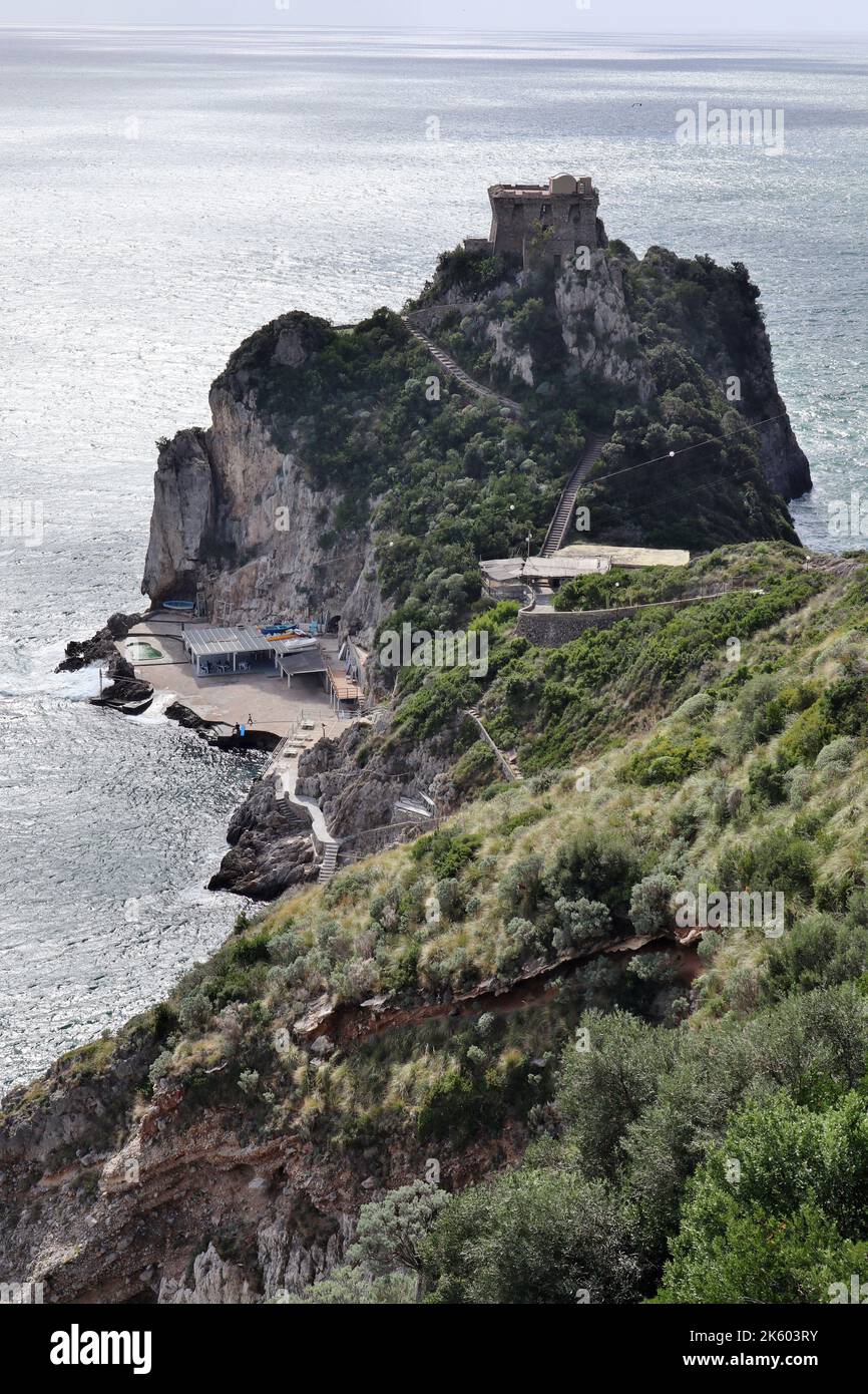 Conca dei Marini - Capo di Conca dalla litoranea Stock Photo - Alamy
