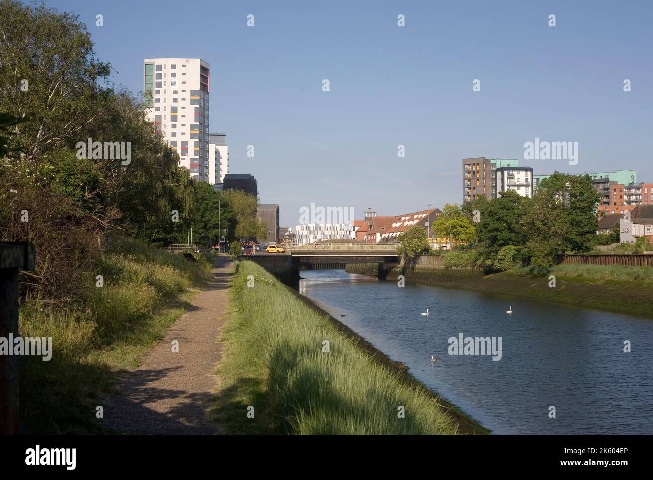 footpath and river Orwell in Ipswich Suffolk England Stock Photo - Alamy