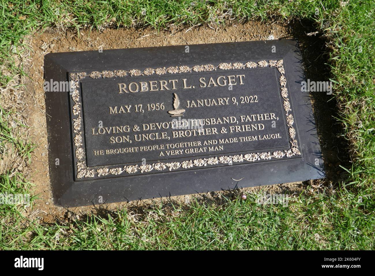 Los Angeles, California, USA 9th October 2022 Comedian Bob Saget's Grave at Mount Sinai Memorial ...
