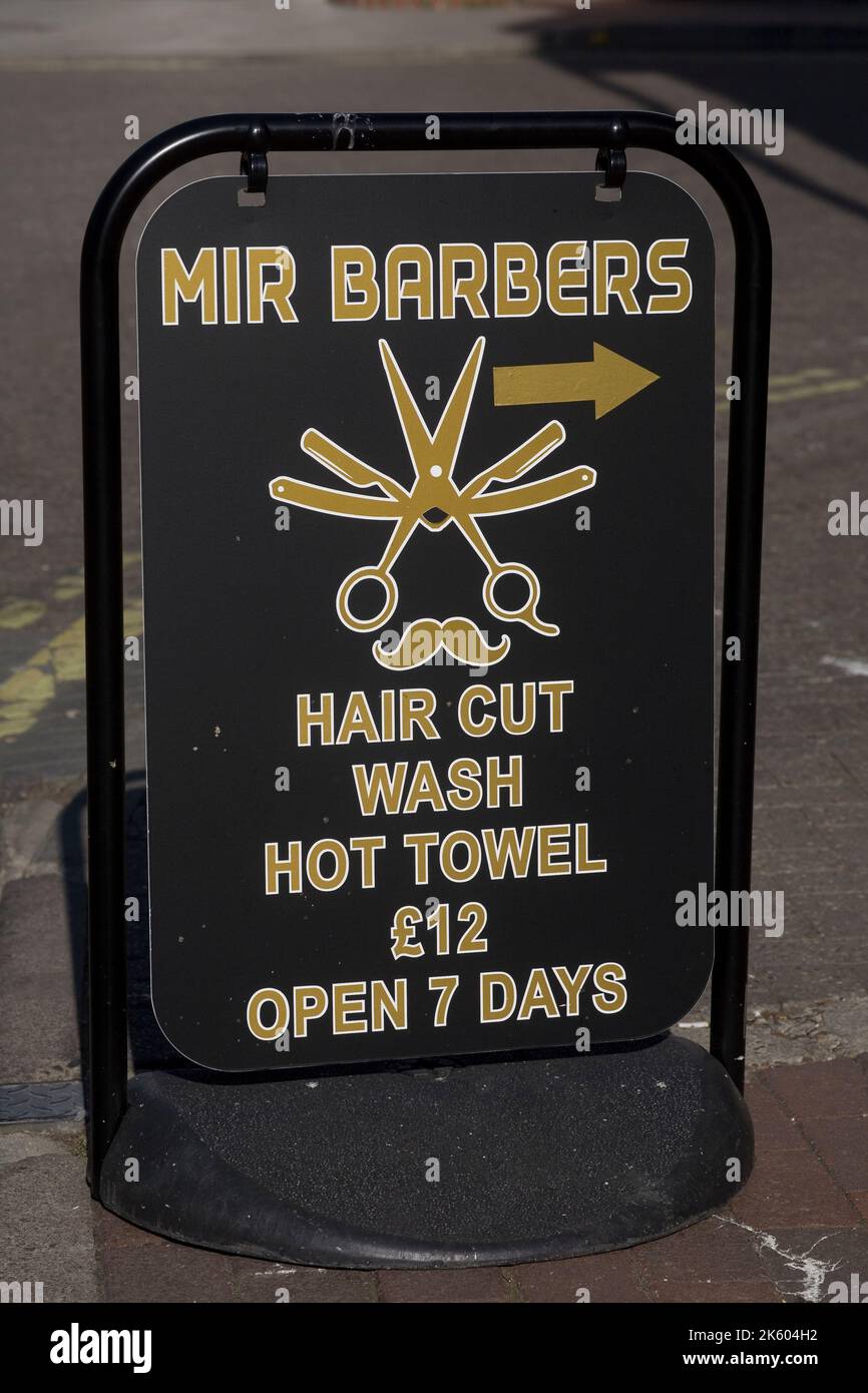 Mobile barber shop hi-res stock photography and images - Alamy