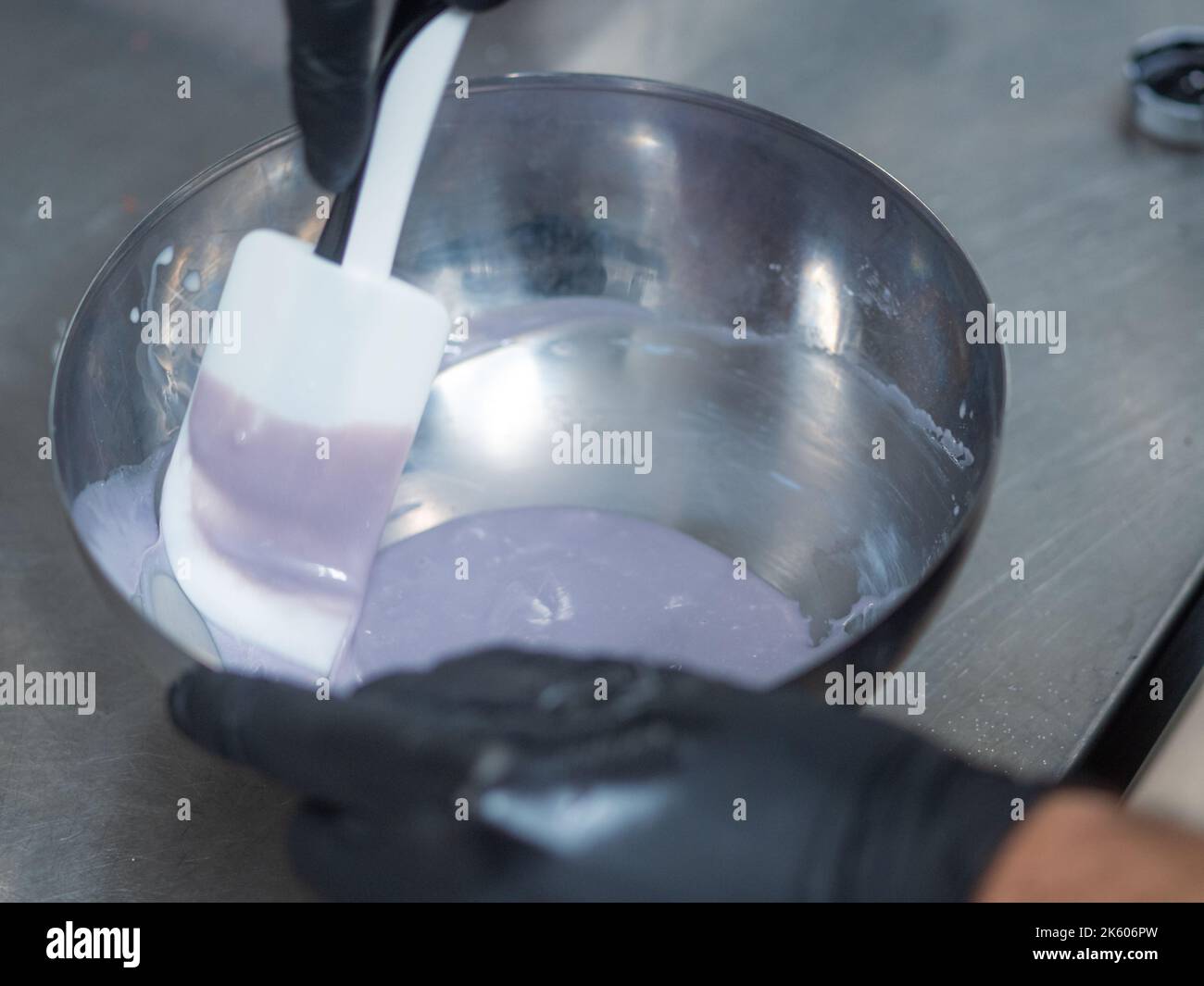 white chocolate drops for frosting icing cake dcoration topping Stock ...