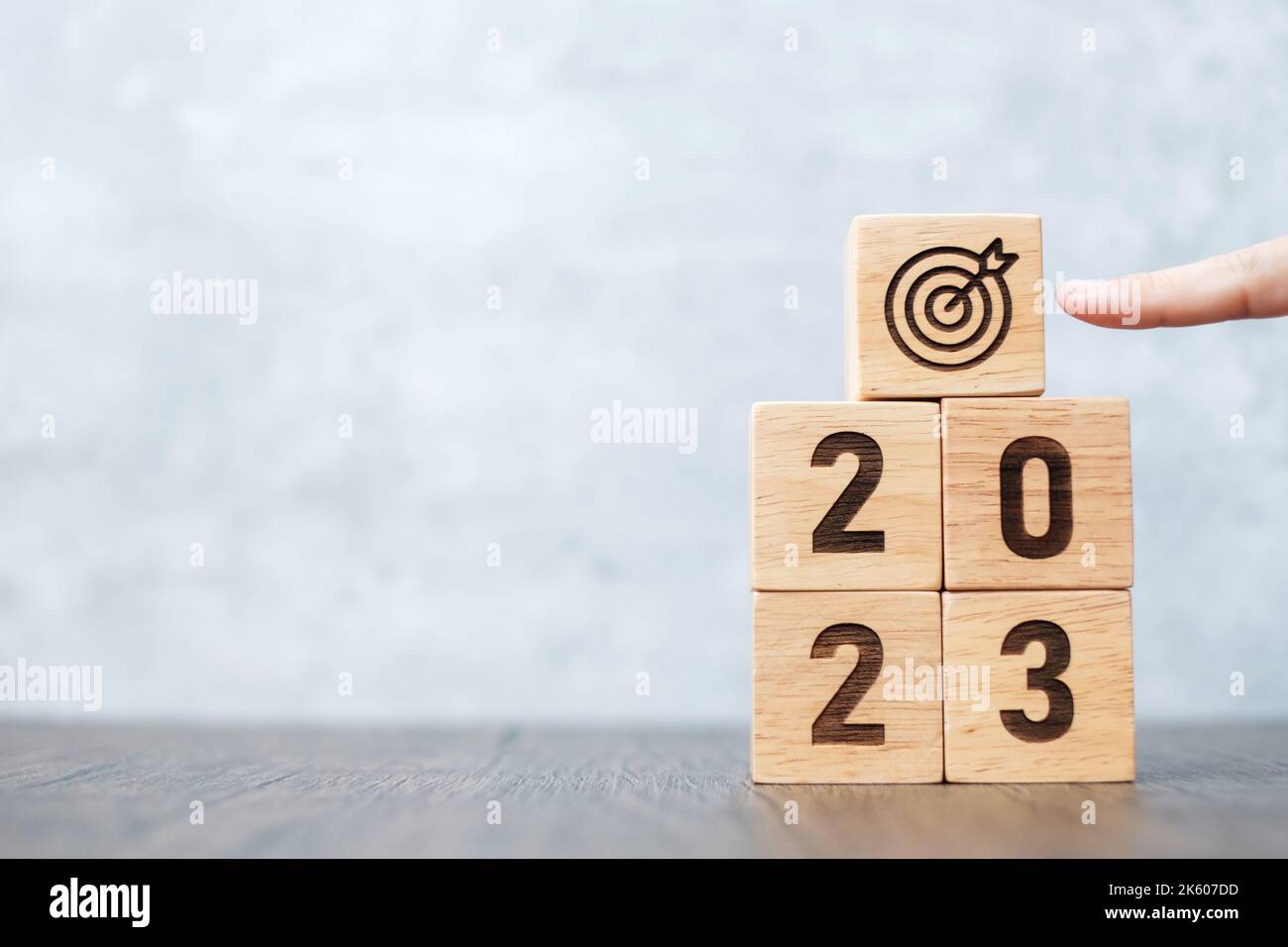 2023 block with dartboard sign. Business Goal, Target, Resolution ...