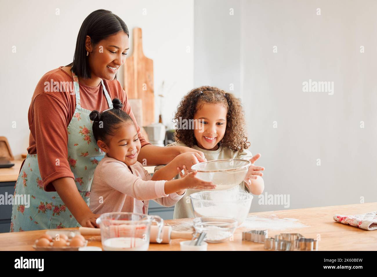 Messy cooking kids parent hi-res stock photography and images - Alamy