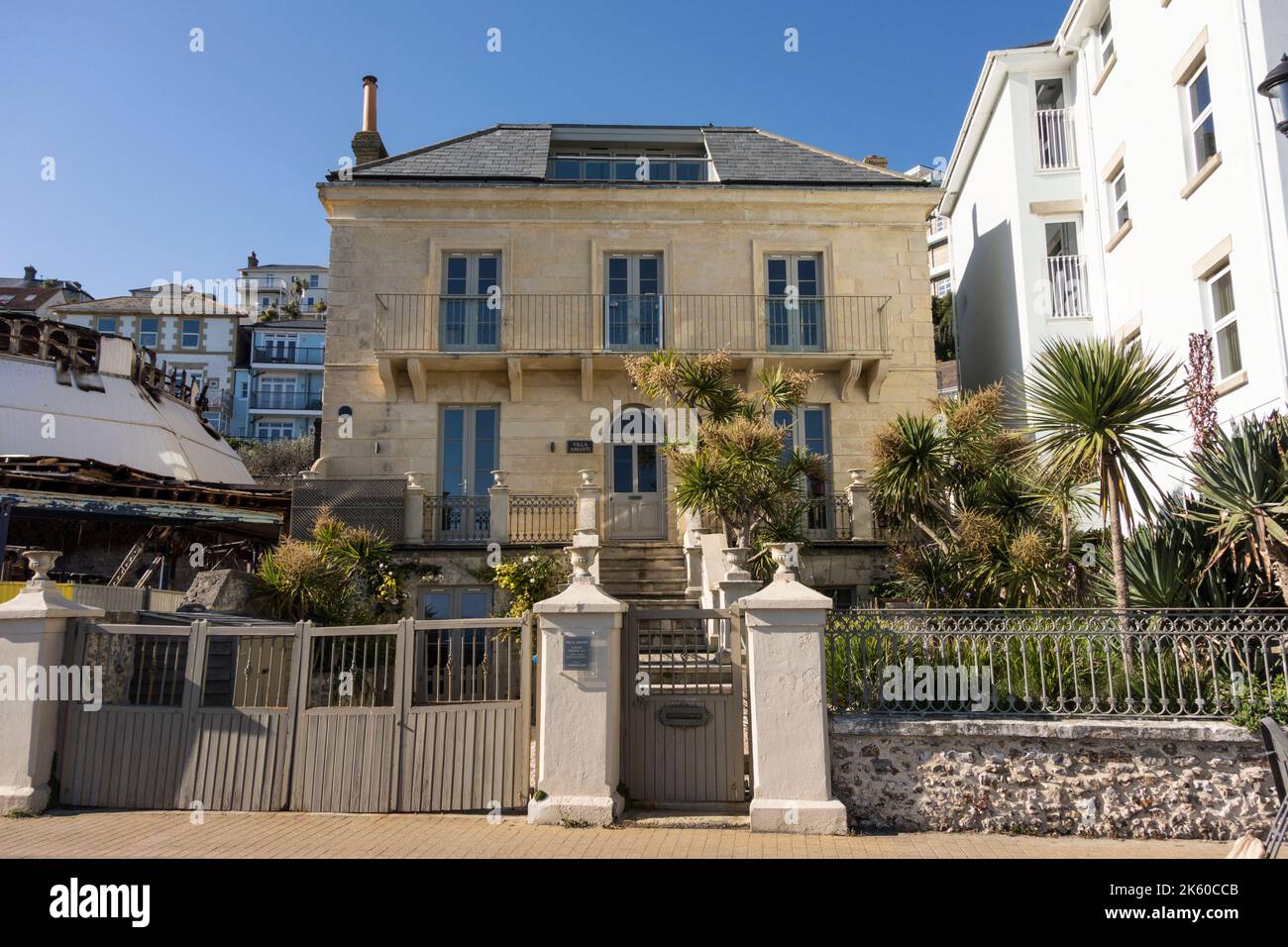 Villa amanti hi-res stock photography and images - Alamy