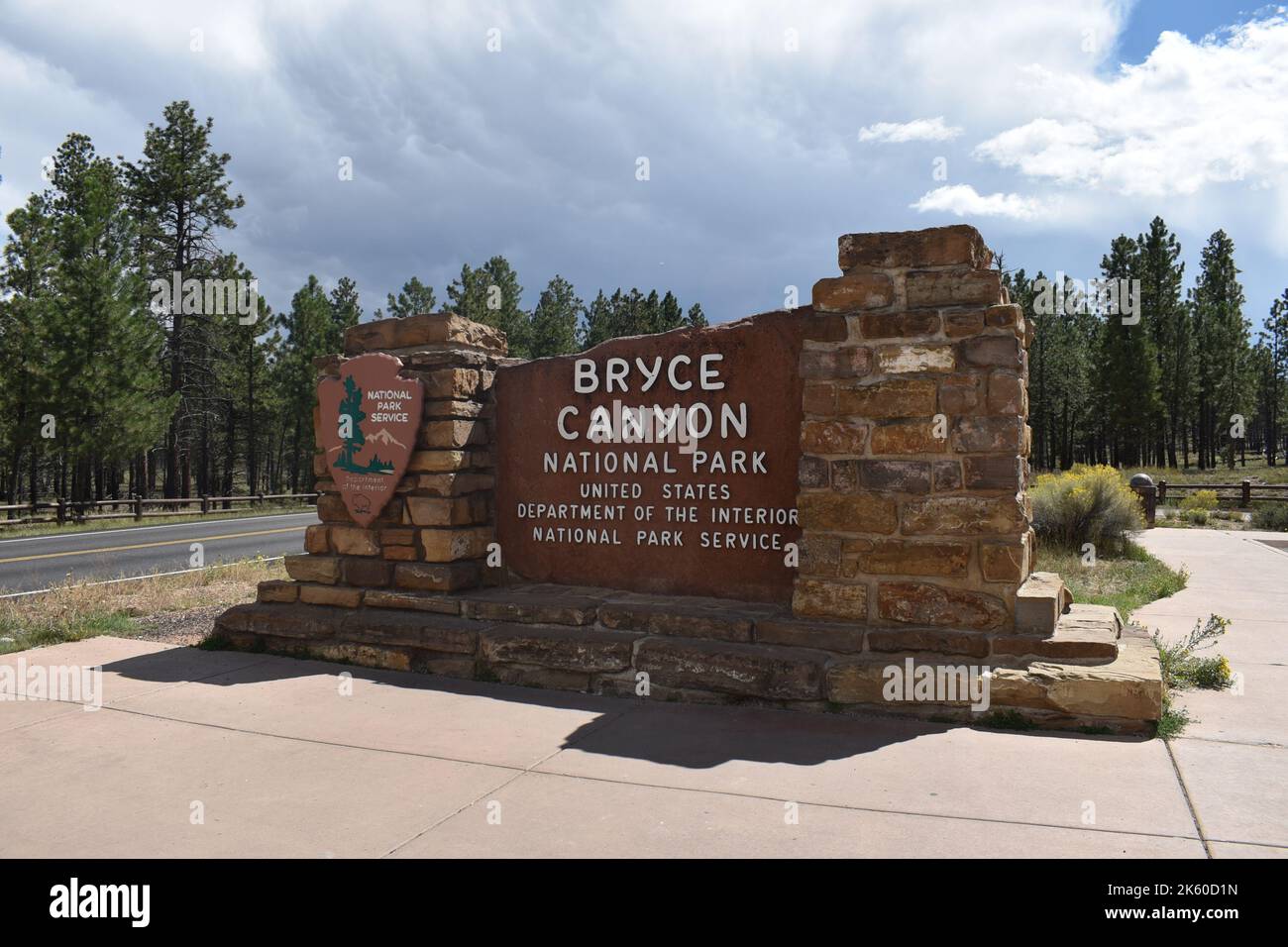 Entrance to bryce canyon national park hi-res stock photography and ...