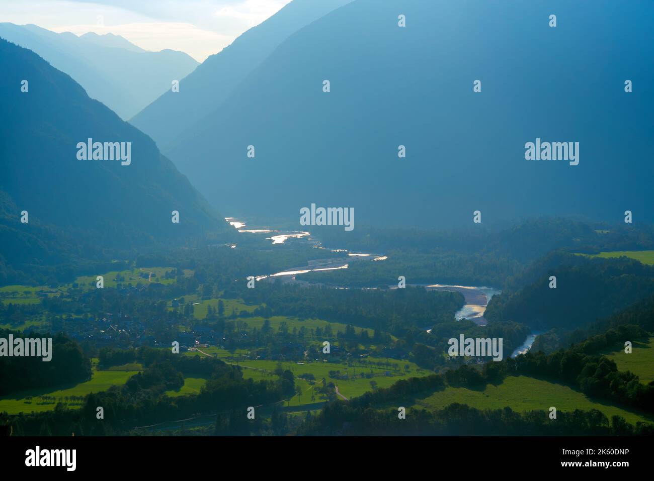 Landscape in valley river hi-res stock photography and images - Alamy