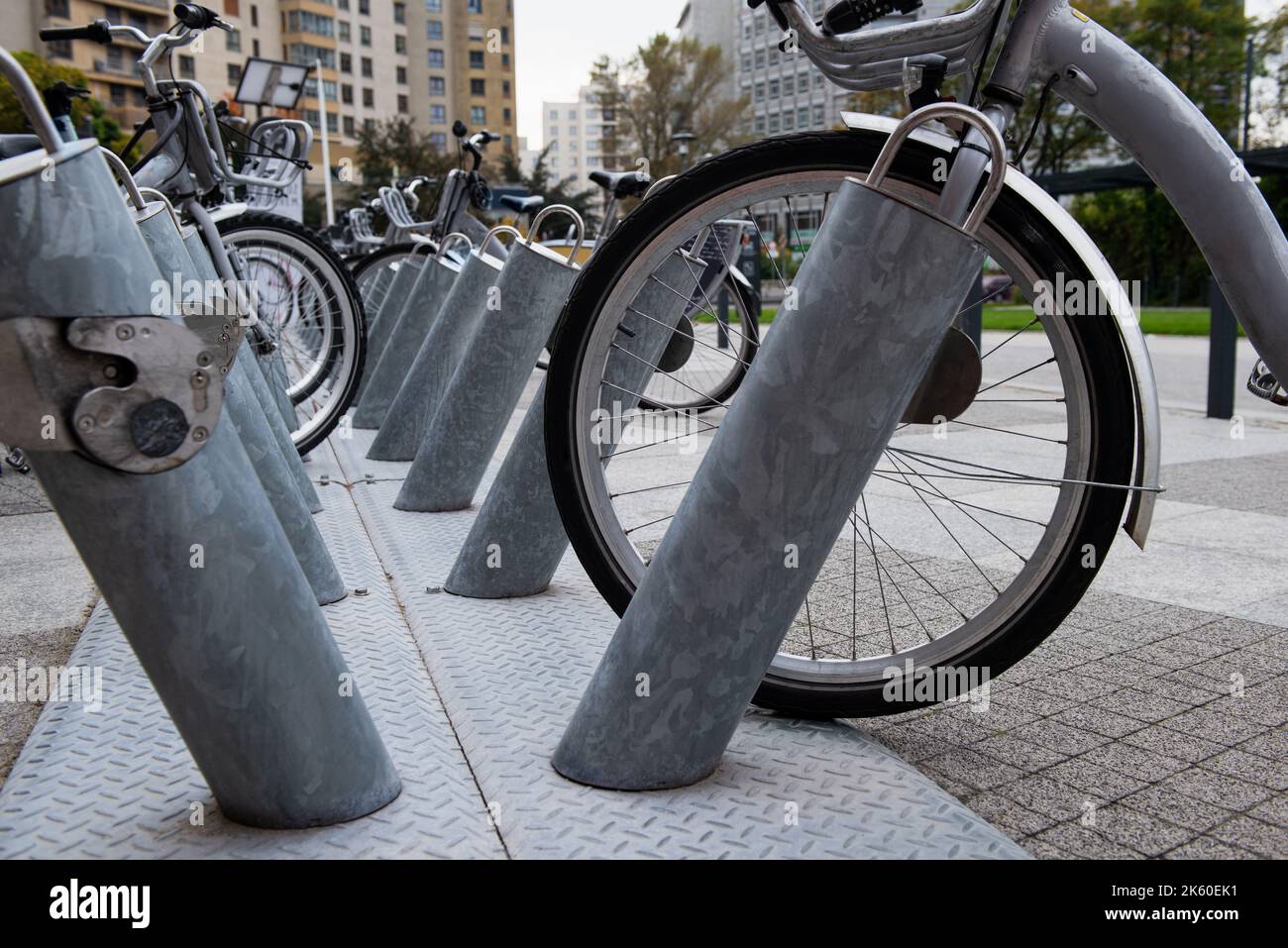 Bicycle parking with metal racks for locking the bike Stock Photo - Alamy