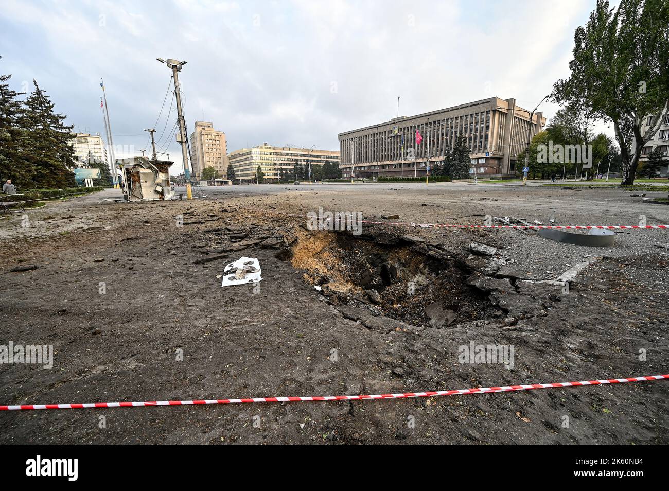 Shell crater hi-res stock photography and images - Alamy
