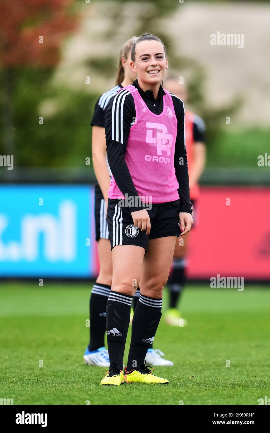 Rotterdam - 10/10/2022, Rotterdam - Annouk Boshuizen of Feyenoord V1 ...