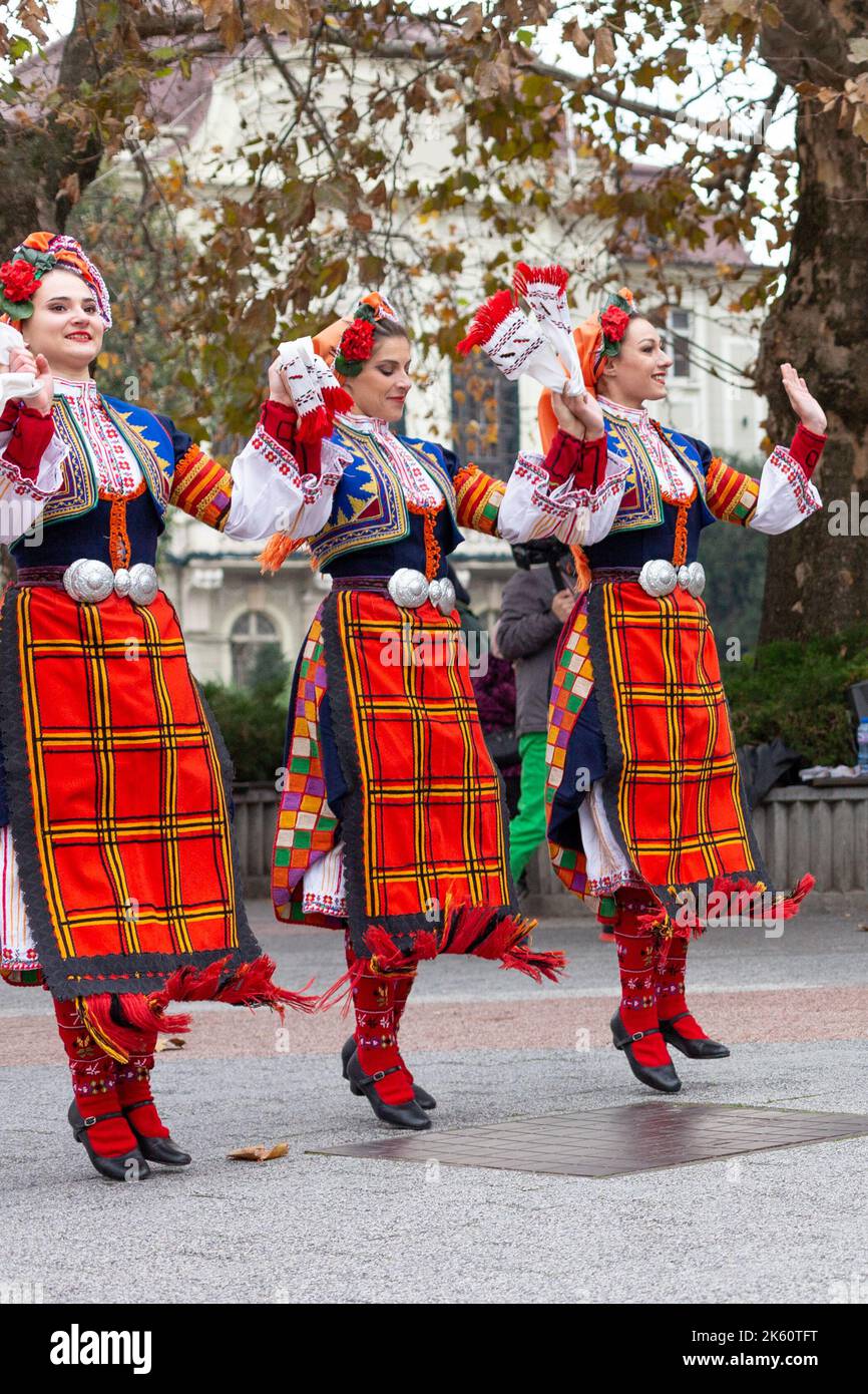 European folk dances hi-res stock photography and images - Alamy