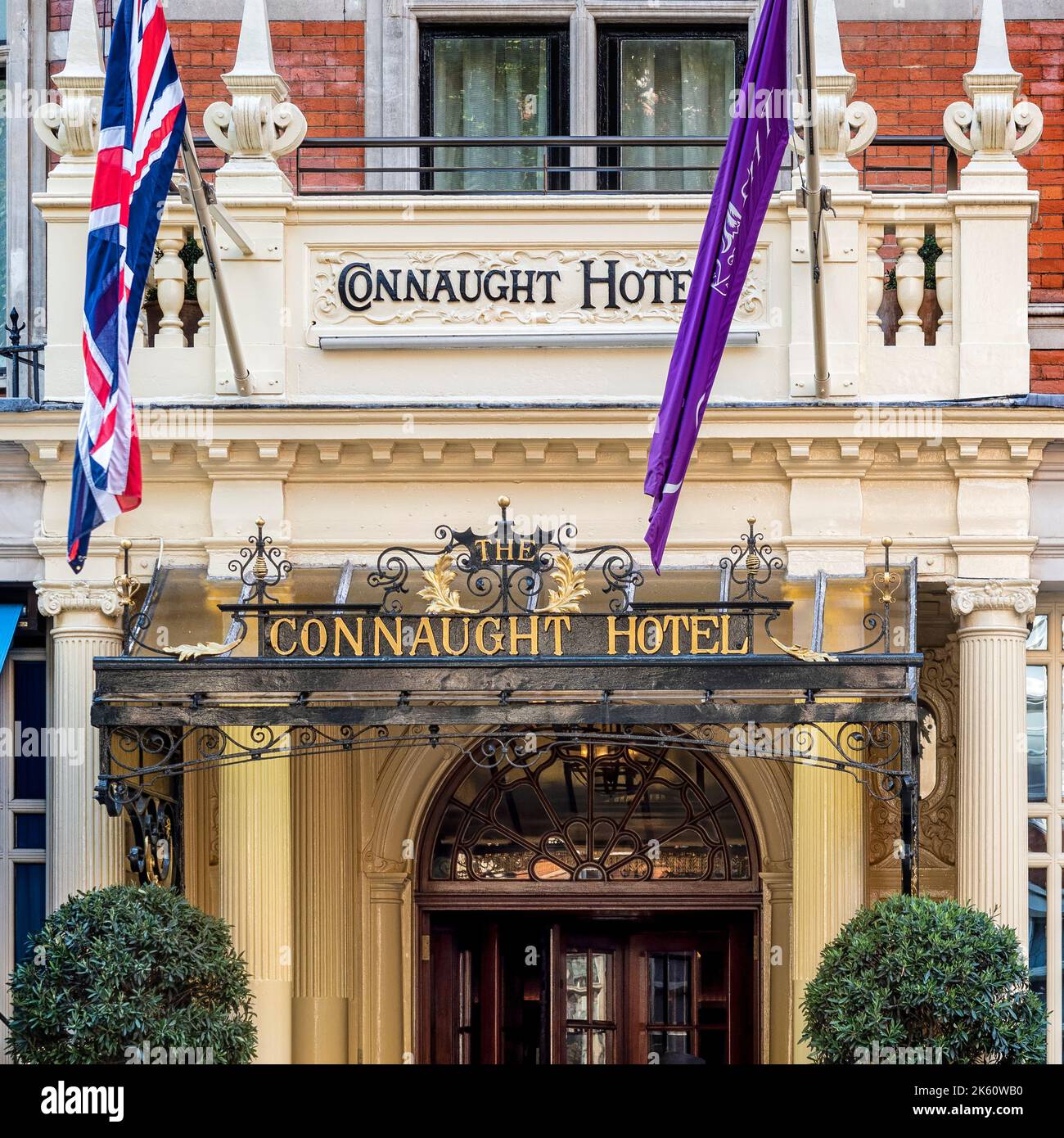 Connaught place london hi-res stock photography and images - Alamy