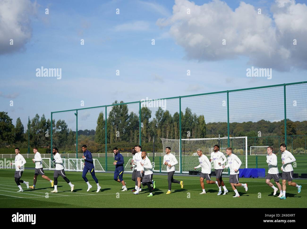 October 11 2022 hi-res stock photography and images - Alamy