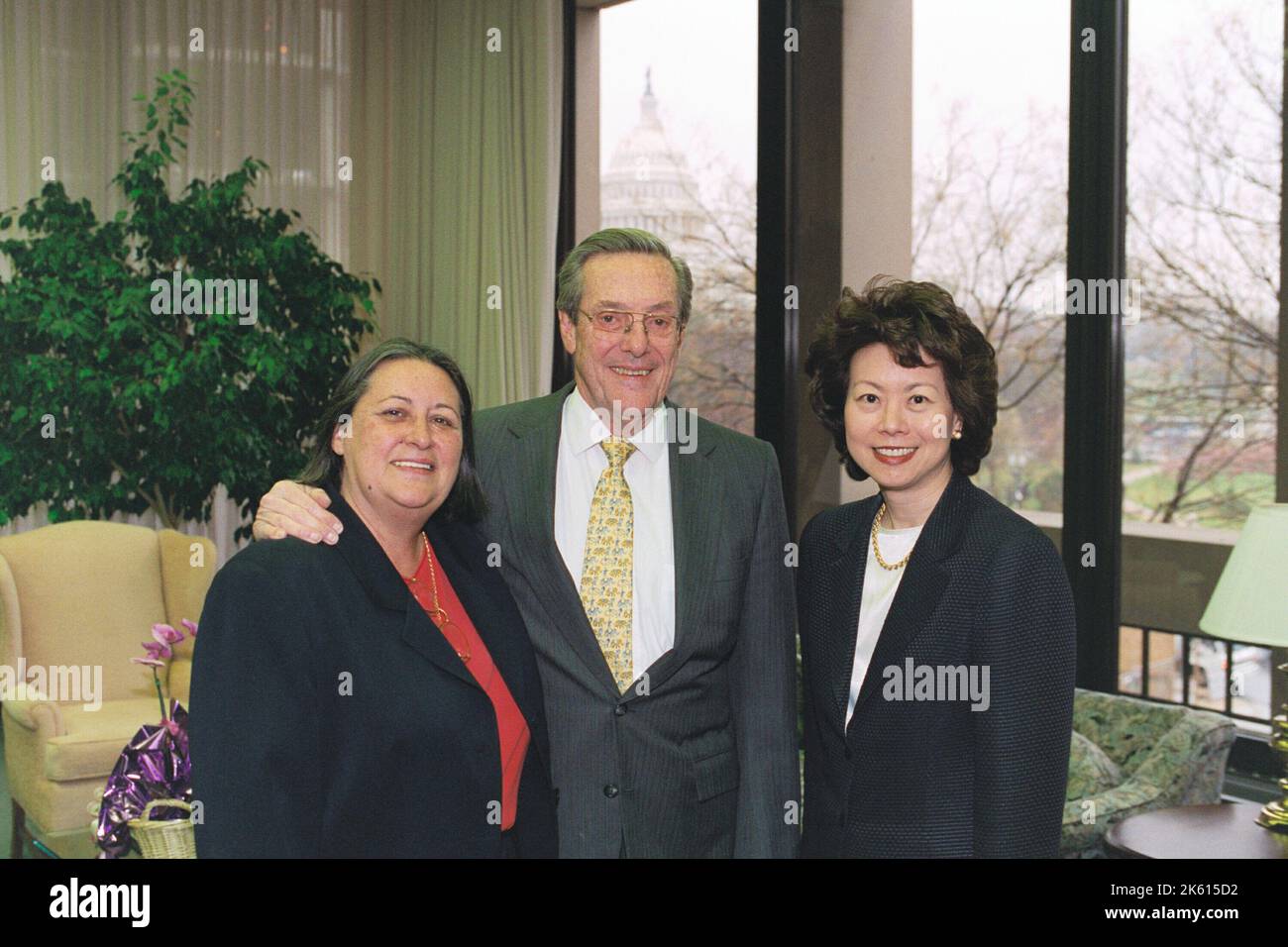 Office of the Secretary - Secretary Elaine Chao with Bill Brock Stock Photo - Alamy