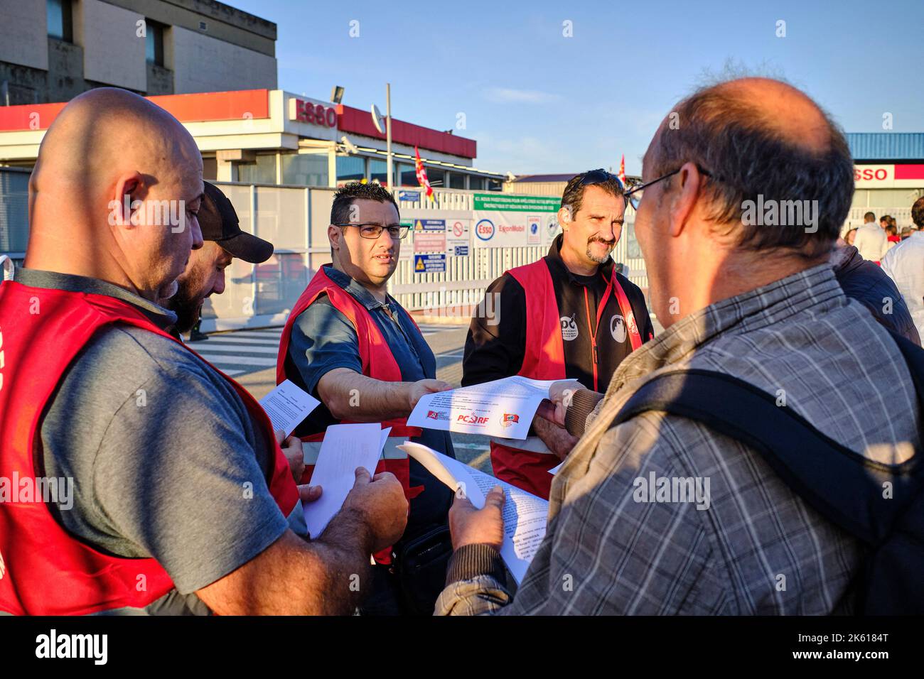 Exxonmobil headquarters hi-res stock photography and images - Alamy