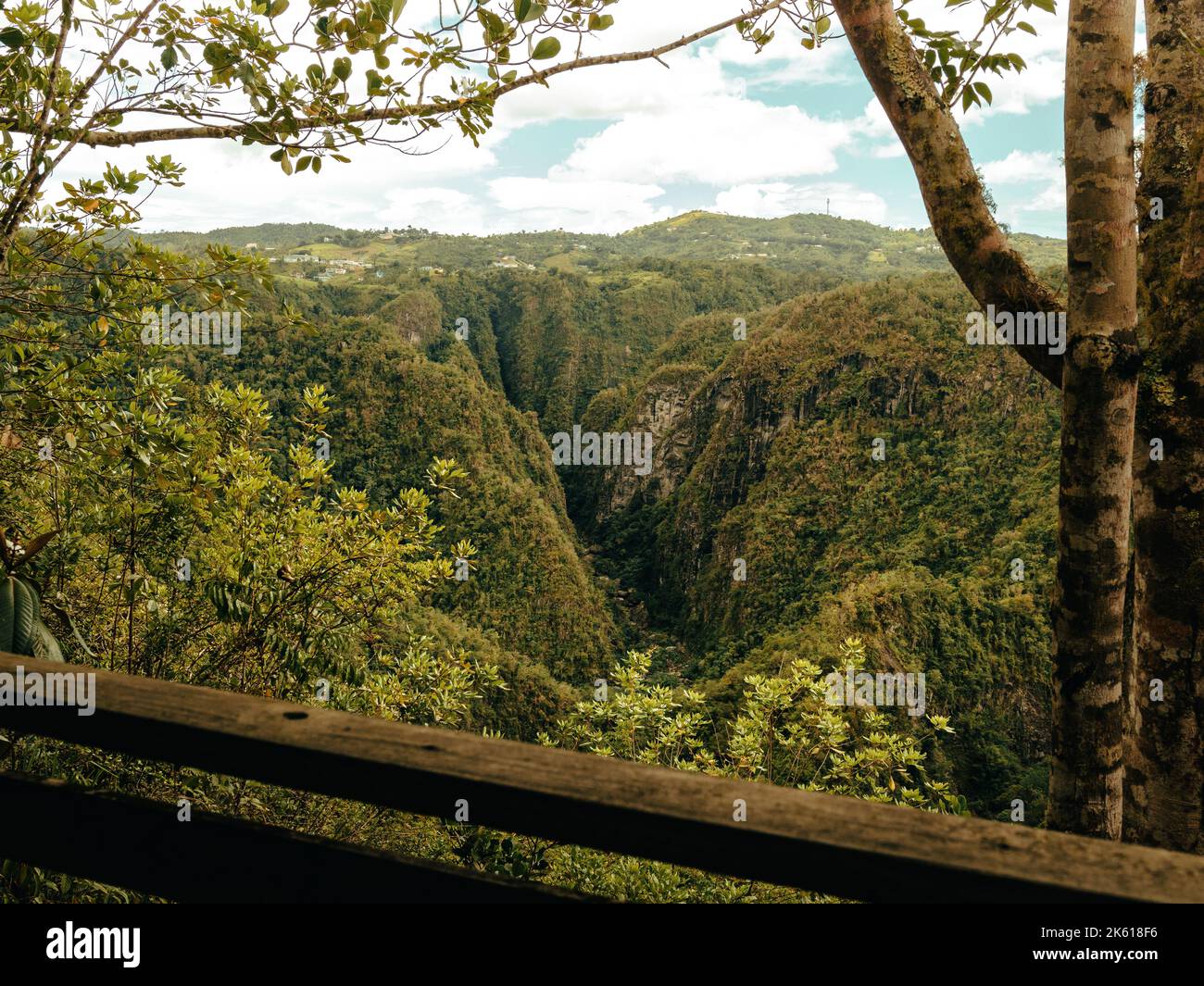 Mountain landscape puerto rico hi-res stock photography and images - Alamy