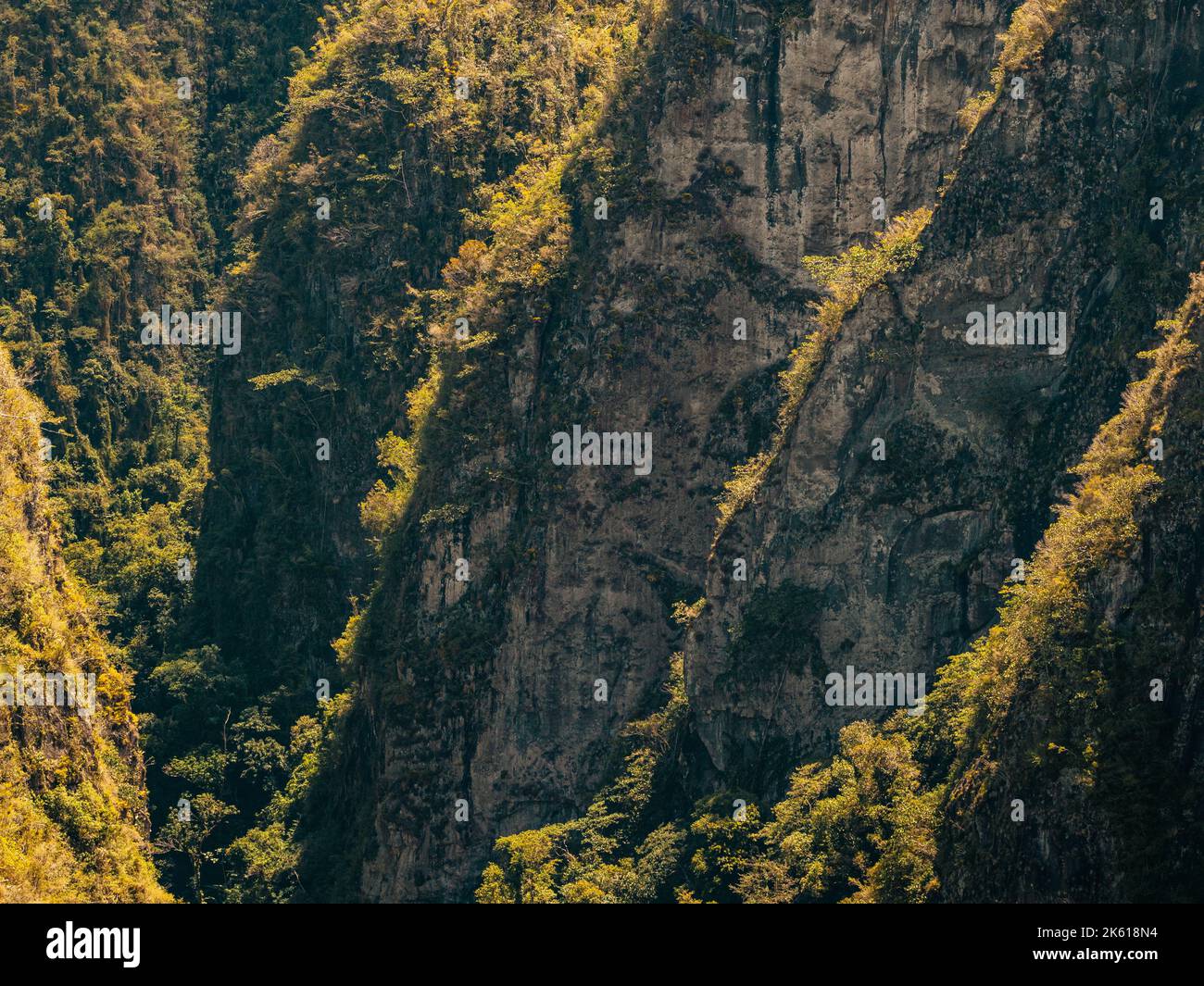 Mountain landscape puerto rico hi-res stock photography and images - Alamy