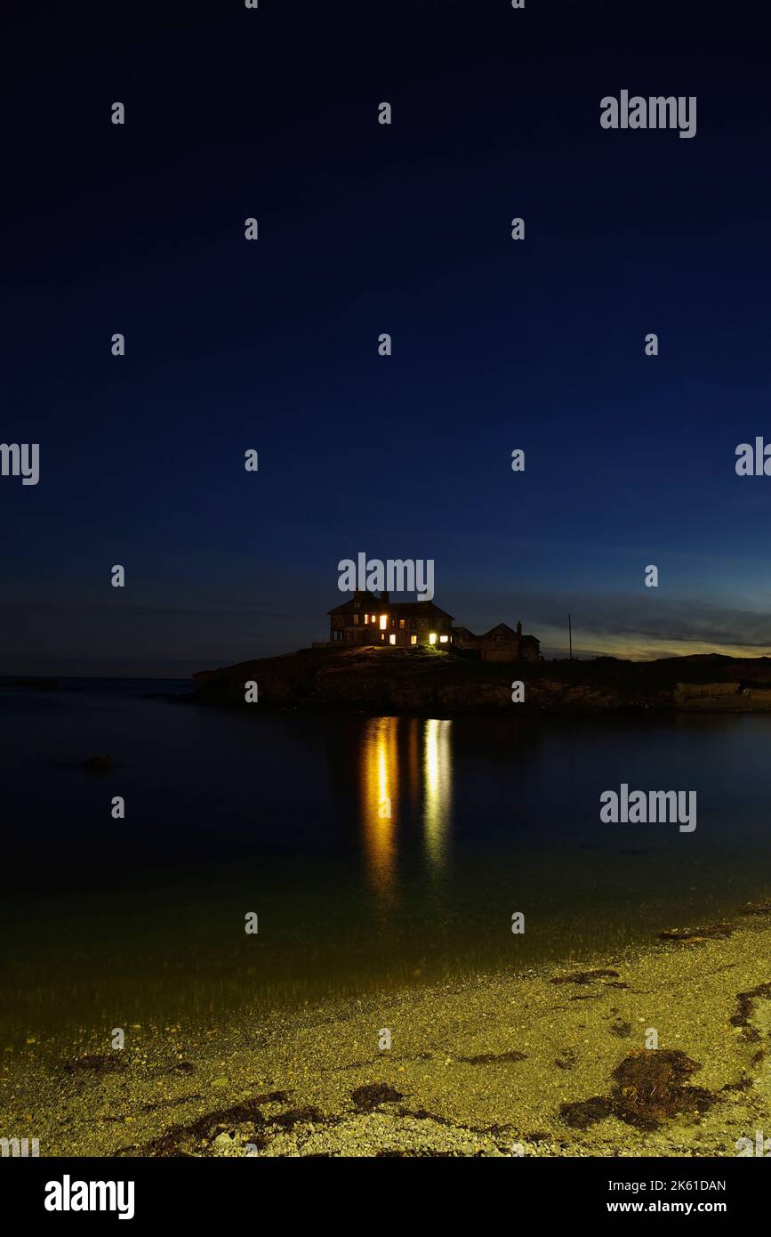 Craig y Mor, Lon Isallt, Trearddur Bay, North Wales, United Kingdom ...