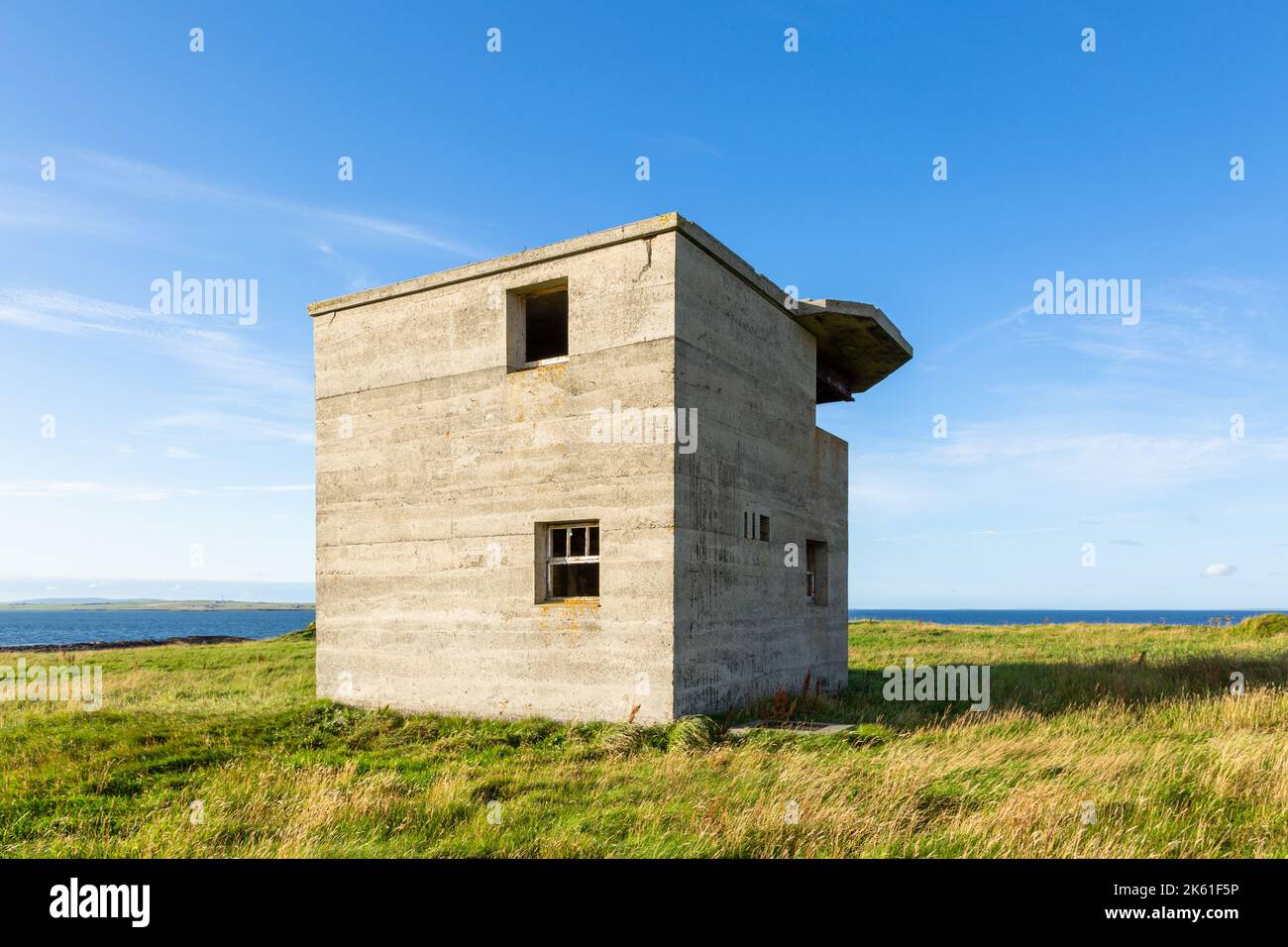 Searchlight post from world war two, Rerwick Head, Orkney, UK 2022 ...