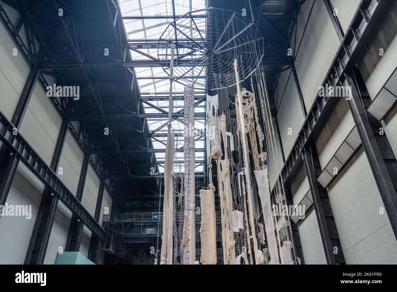 11 October 2022: Cecilia Vicuña, Brain Forest Quipu at Tate Modern ...