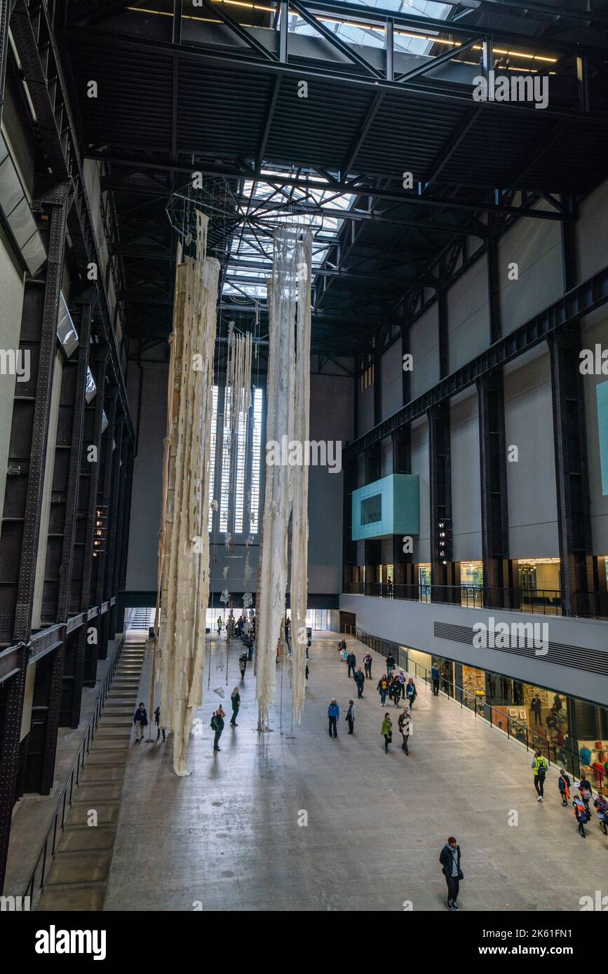 11 October 2022: Cecilia Vicuña, Brain Forest Quipu at Tate Modern ...